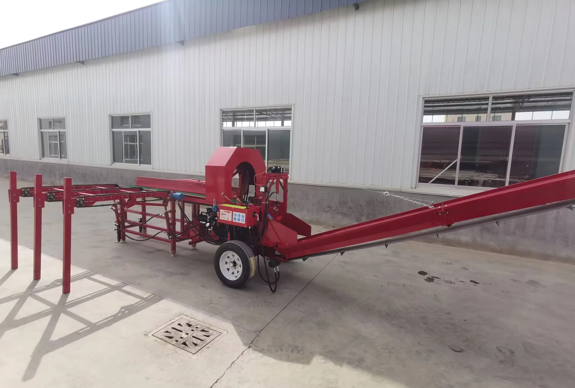 High Efficiency Firewood Processor - 24 Inch Cutting Diameter