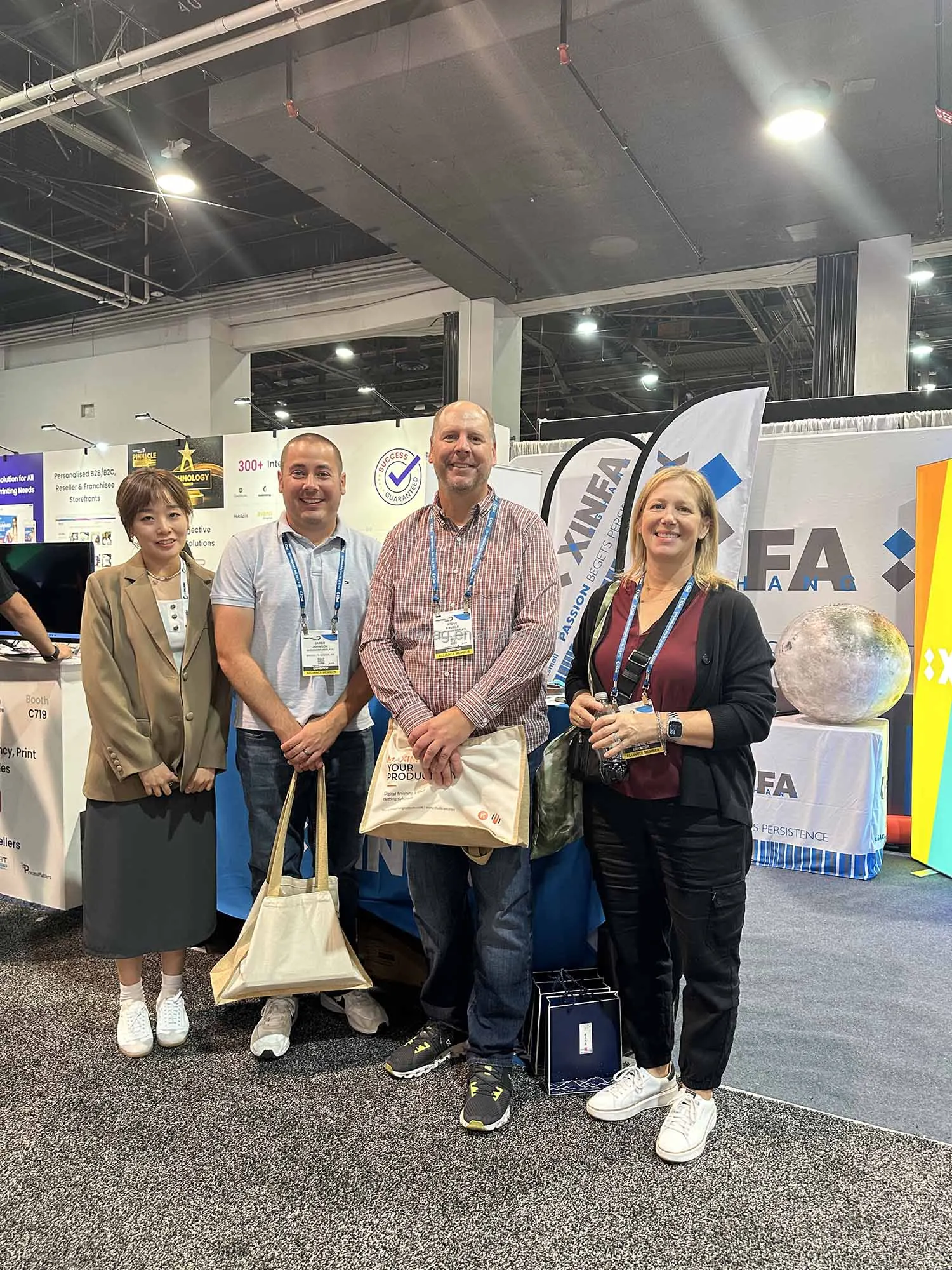 Outdoor Fast Inflatable Space Capsule Tent - Waterproof & Durable