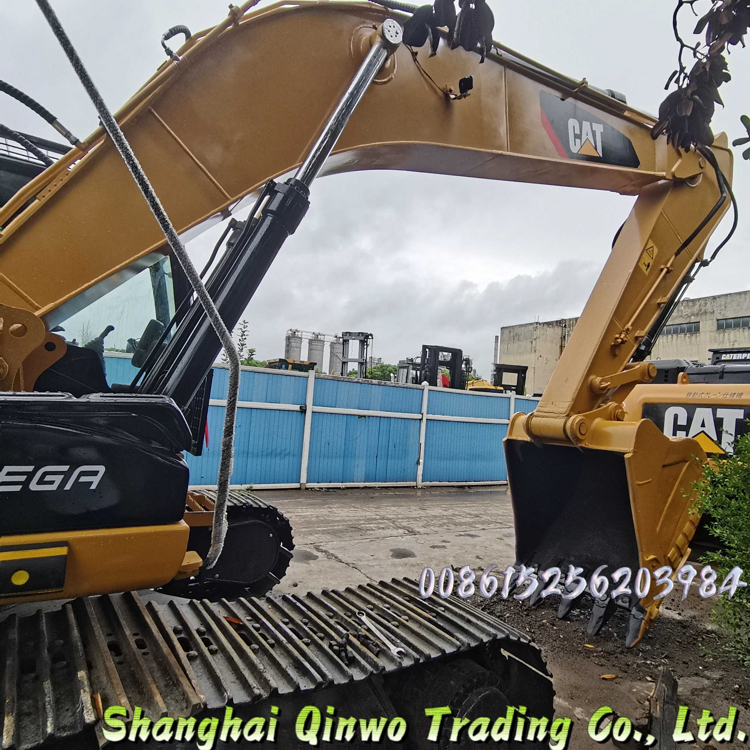 Secondhand Digger Hydraulic Crawler Excavators 320d 320b 320c 325b 325c ...
