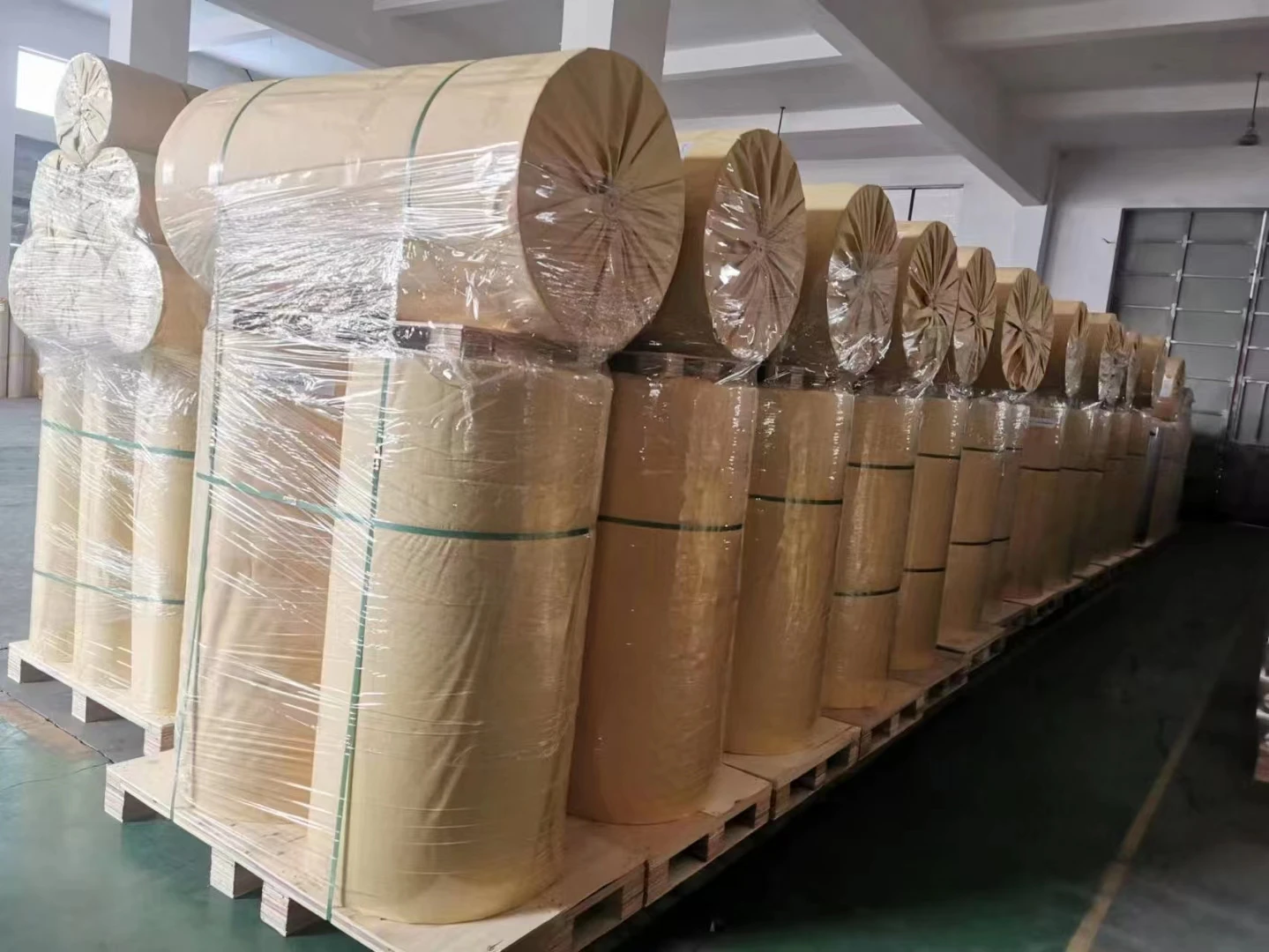 White Pp Film Sticker Labels Jumbo Roll - Buy Film Label,Pp Label,Pp ...