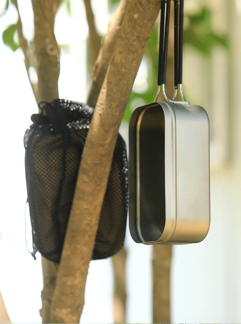 Titanium Bento Box with Removable Lid - Perfect for Camping