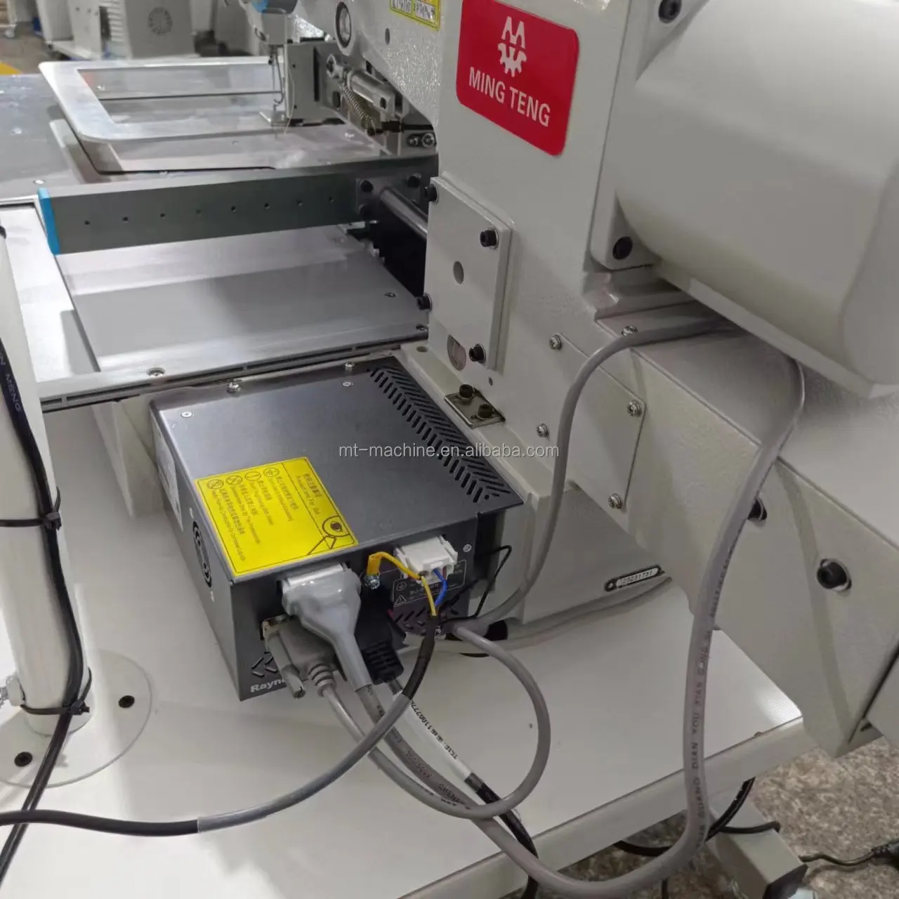 Computer Pattern Shoes Bag Industrial Sewing Machine Automatic 3020 ...