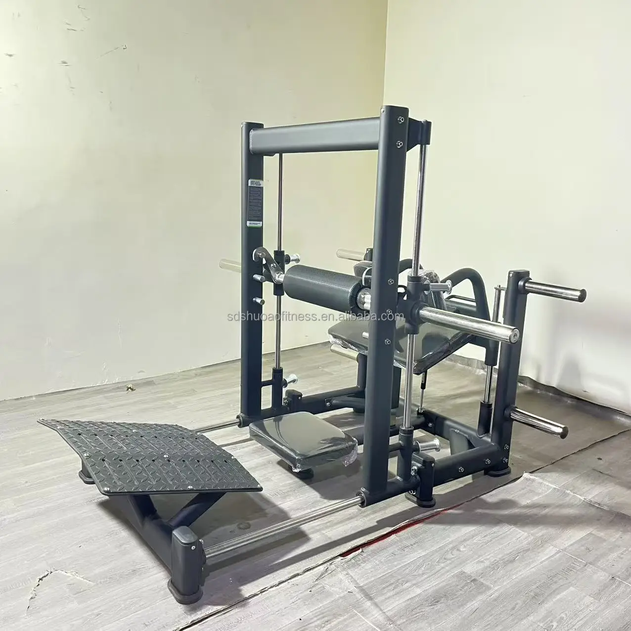 LP01 3D Hip Bridge Machine Steel Fitness Equipment for Gym Use Plate ...