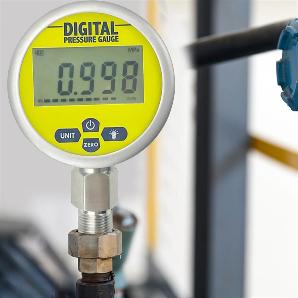 10000psi Digital Pressure Gauge 80mm Diameter High Accuracy 0.4% Fs ...