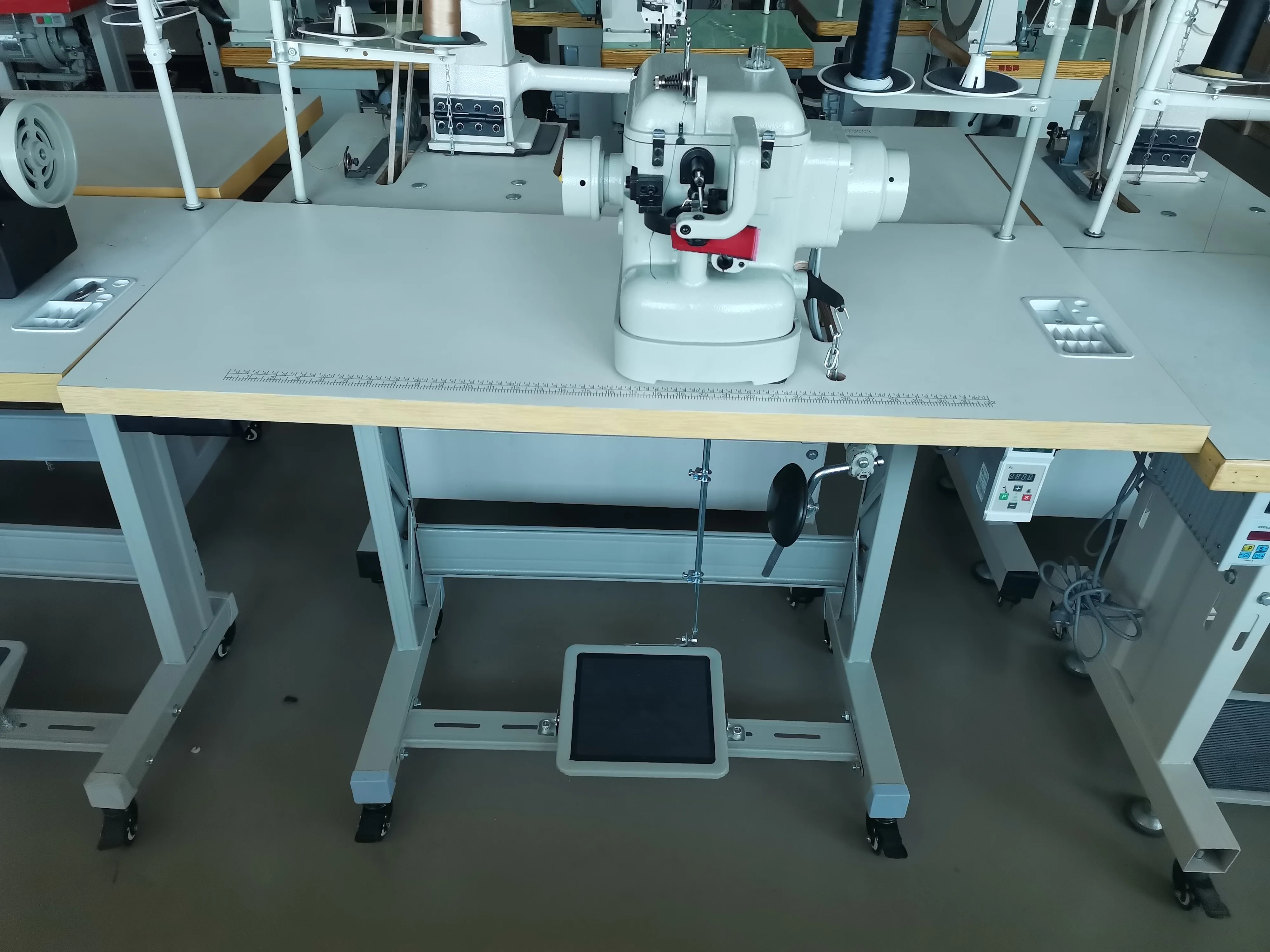 Strobel Sewing Machine - High Efficiency for Thick Materials