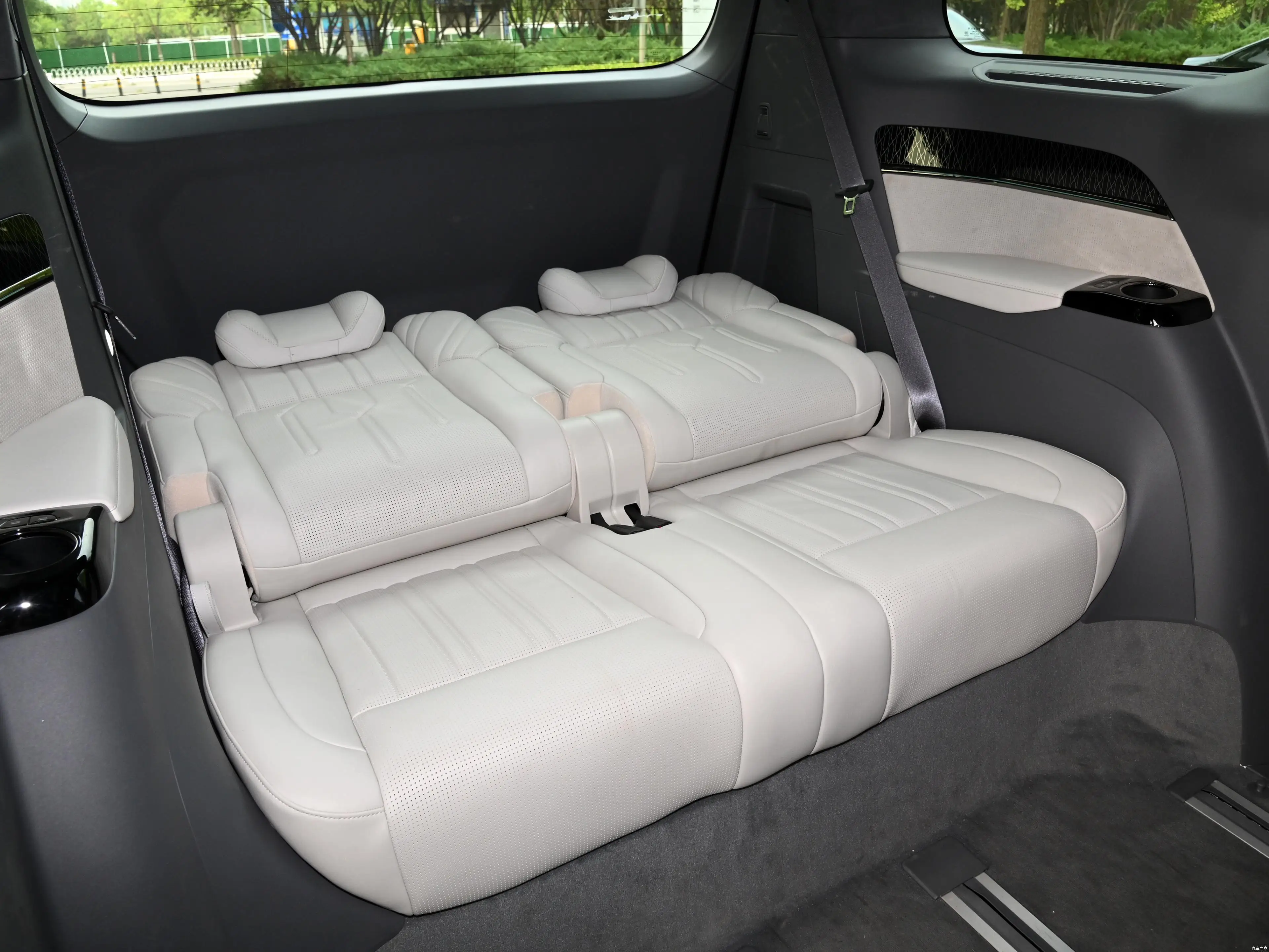 Super Long Range Ev 2023 Zeerk 009 Electric Cars On Sale,Electric Cars ...