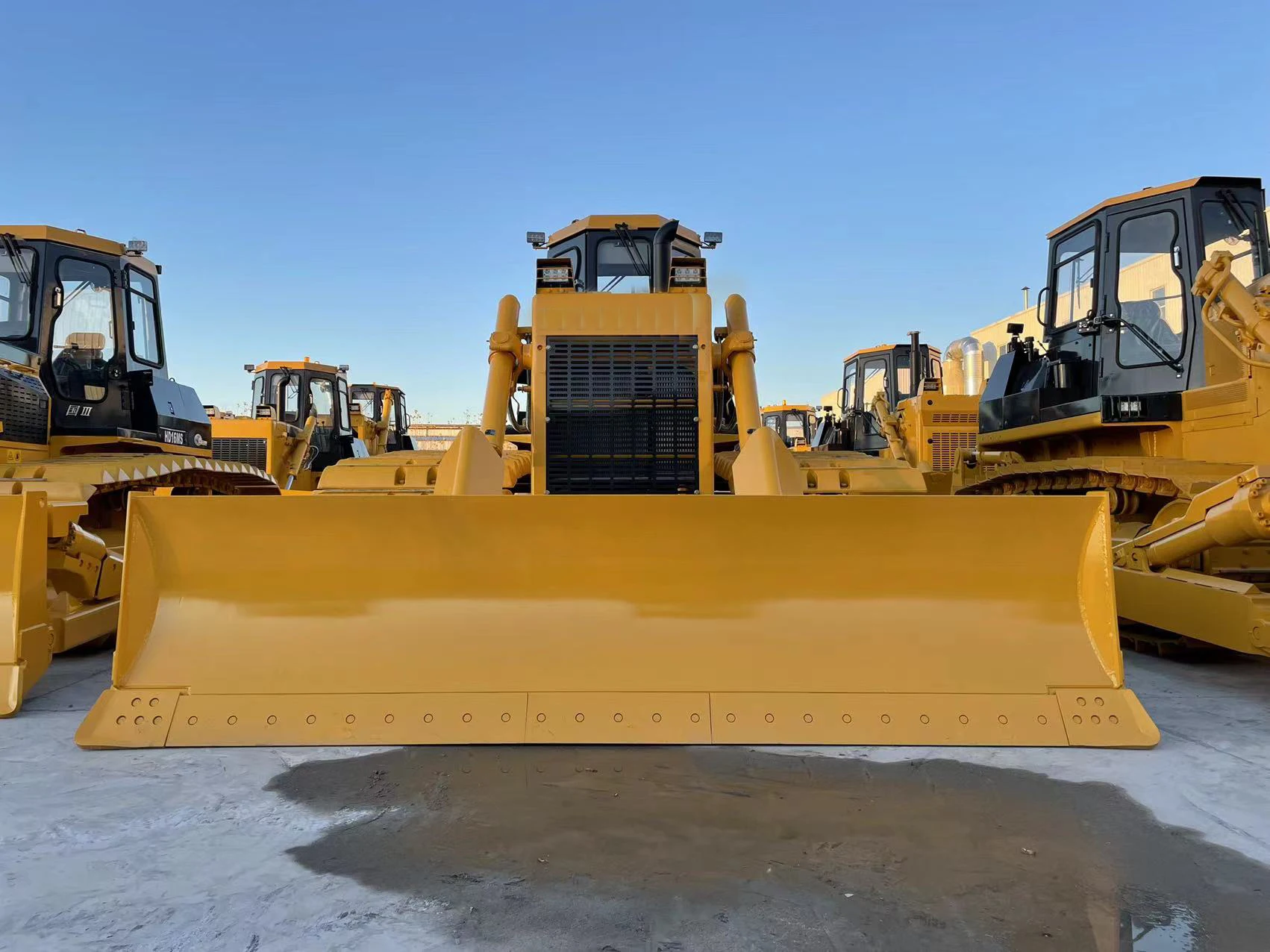 Bulldozer High Performance Ultra Wide Triangular Wetland Crawler Plate ...