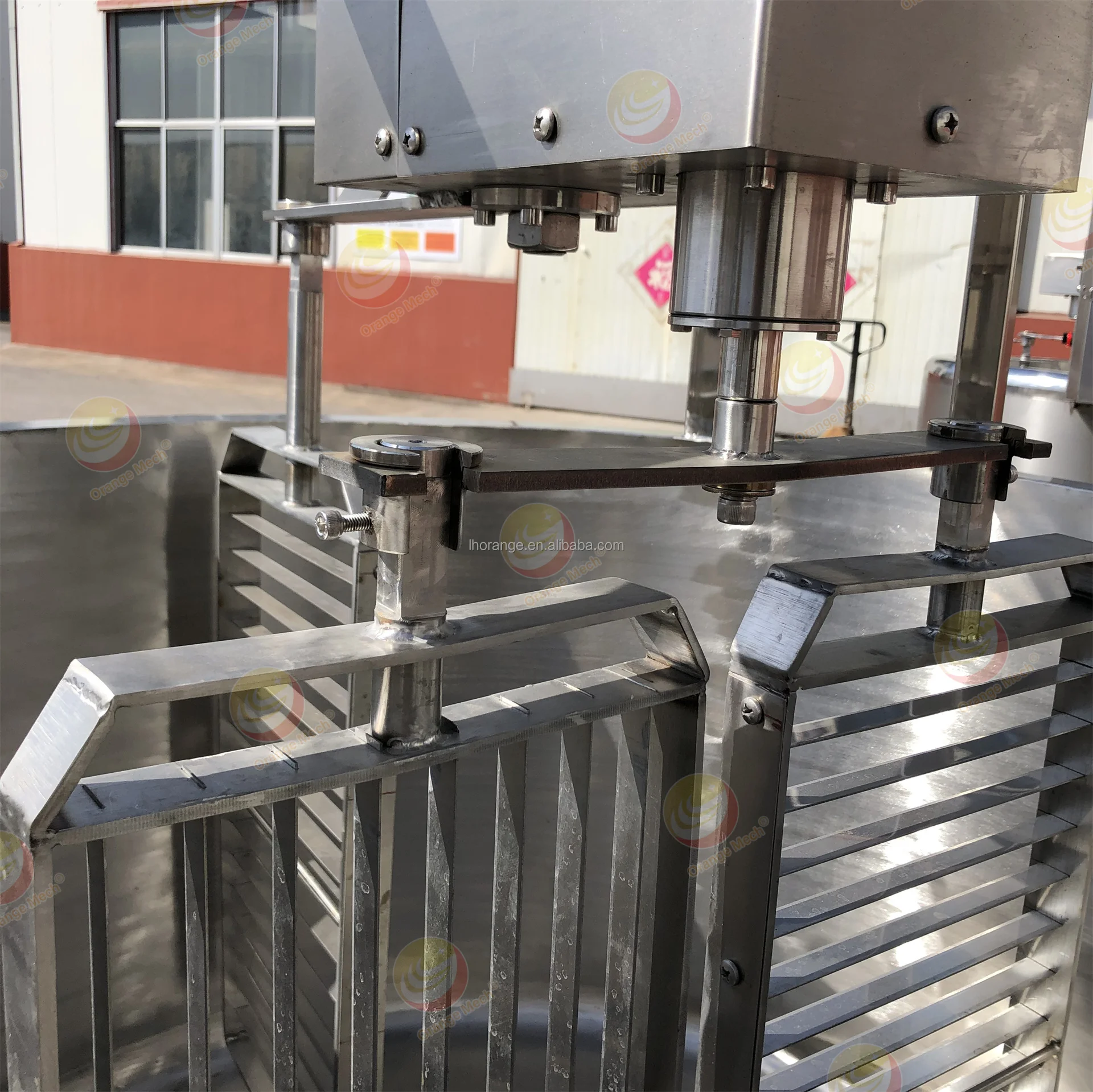 300L to 1000L Stainless Steel Electric Cheese Vat Machine