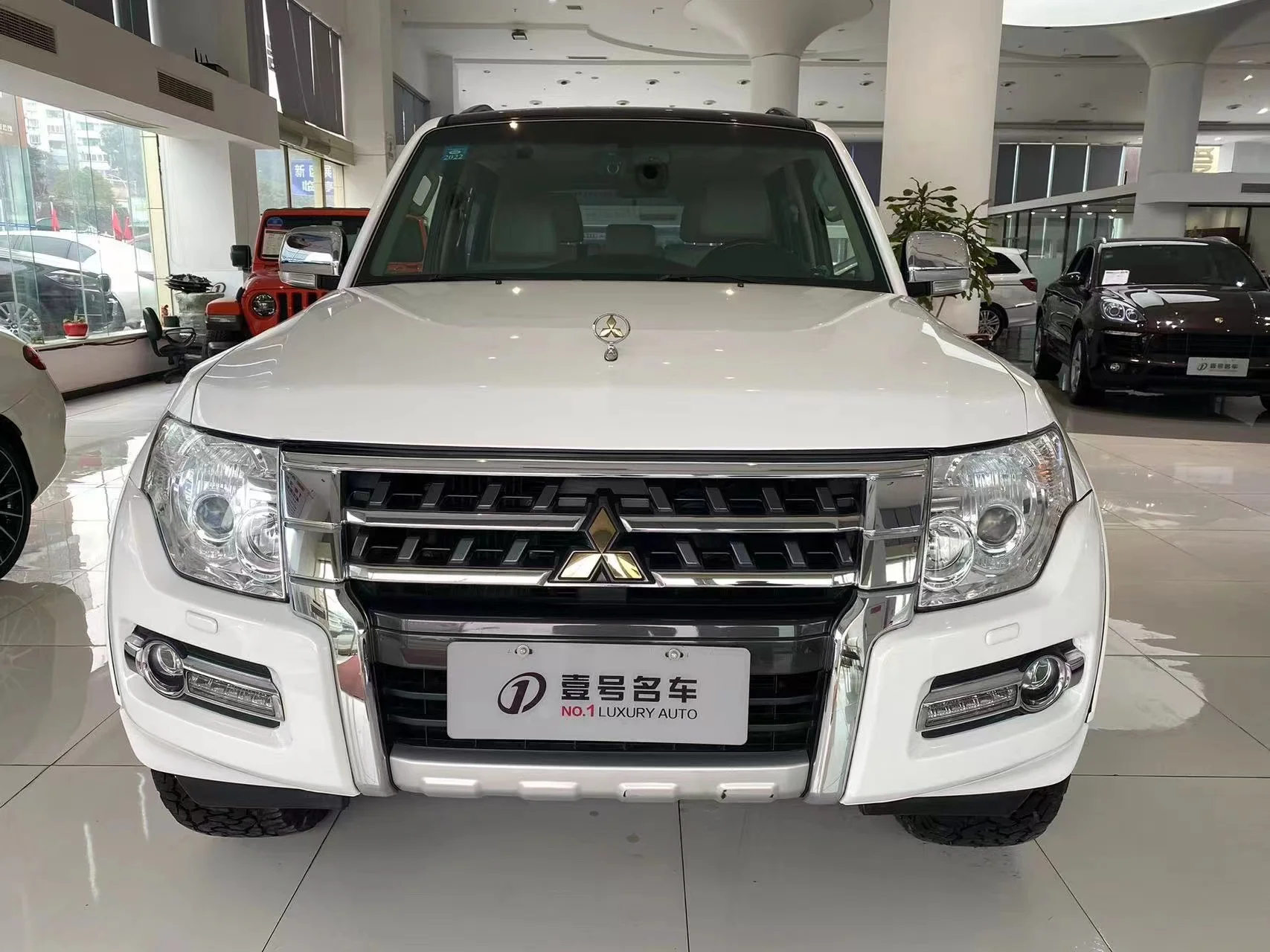 China Supplier Cheap Price Mitsubishi Pajero Second Hand Cars Used Car ...