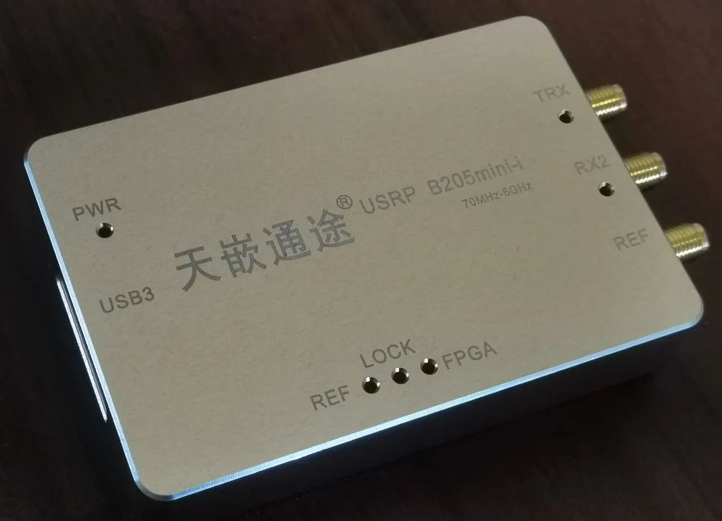 USRP B200 B205 MINI 70M-6GHZ Software Radio Support