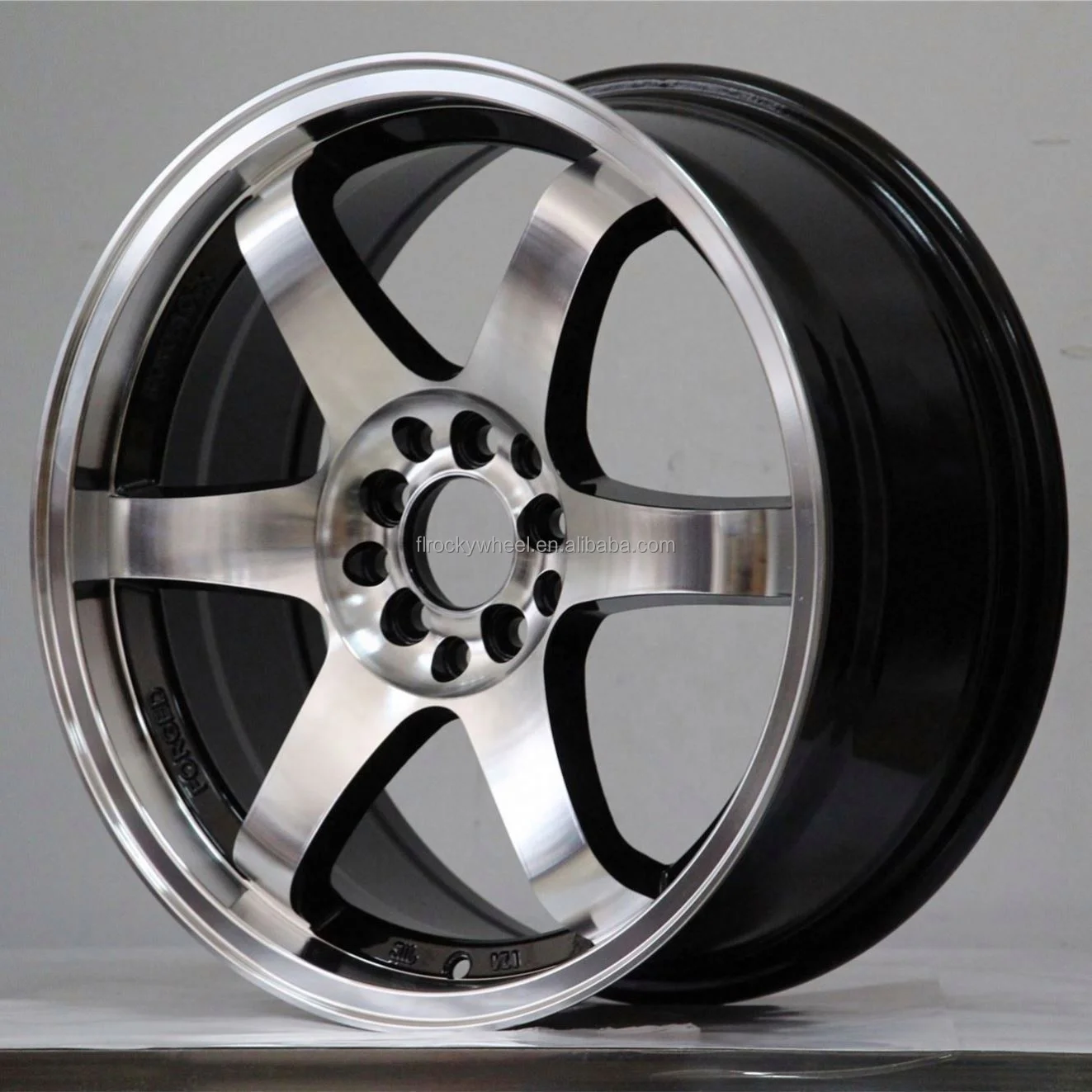 Multi Color 14 15 16 17 Inch 4/5/8*114.3/100/108/105/110/112 Passenger ...