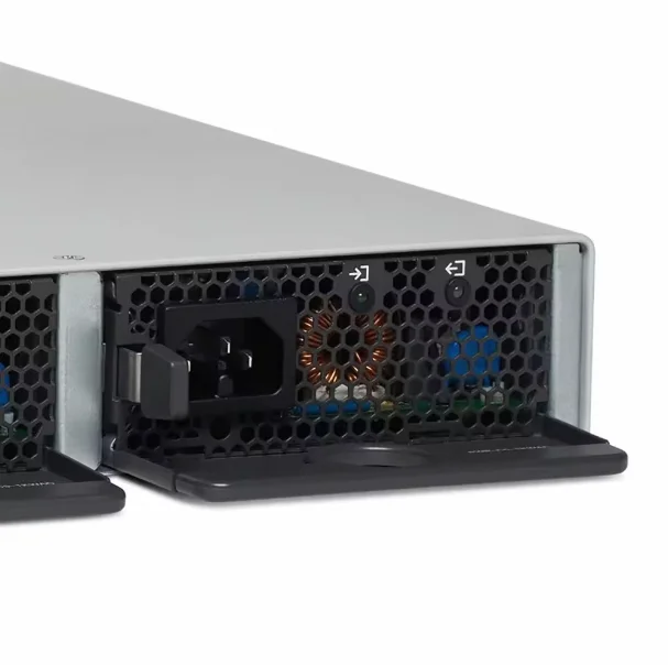 DNA Essentials C9200L 24-Port Term License Network Switches Model ...