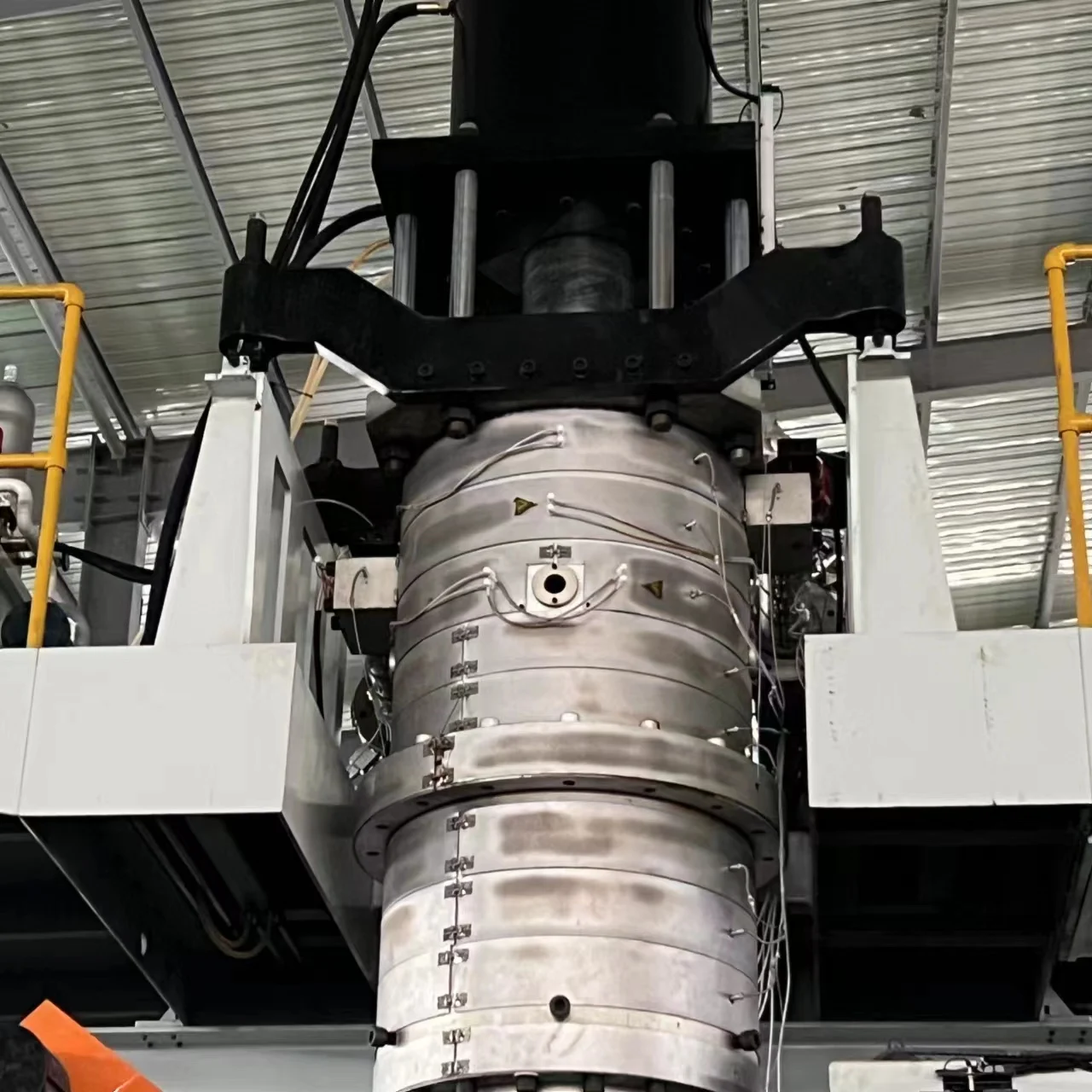Ibc Tank Machine Ibc Barrel Blow Molding Machine 2 Layers Ibc Drum ...