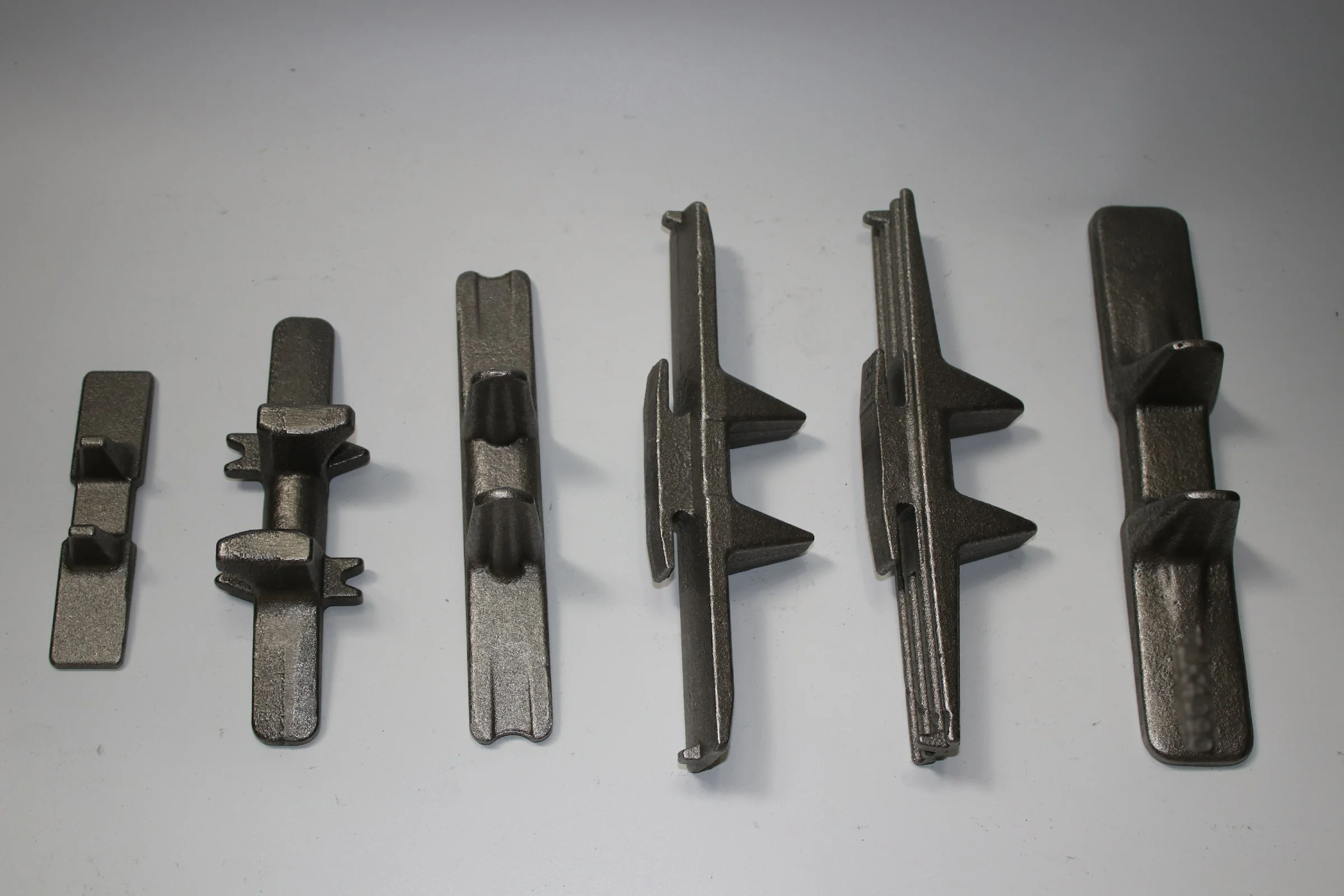 Oem Crawler Belt Undercarriage Rubber Track Ductile Iron Adi Casting ...