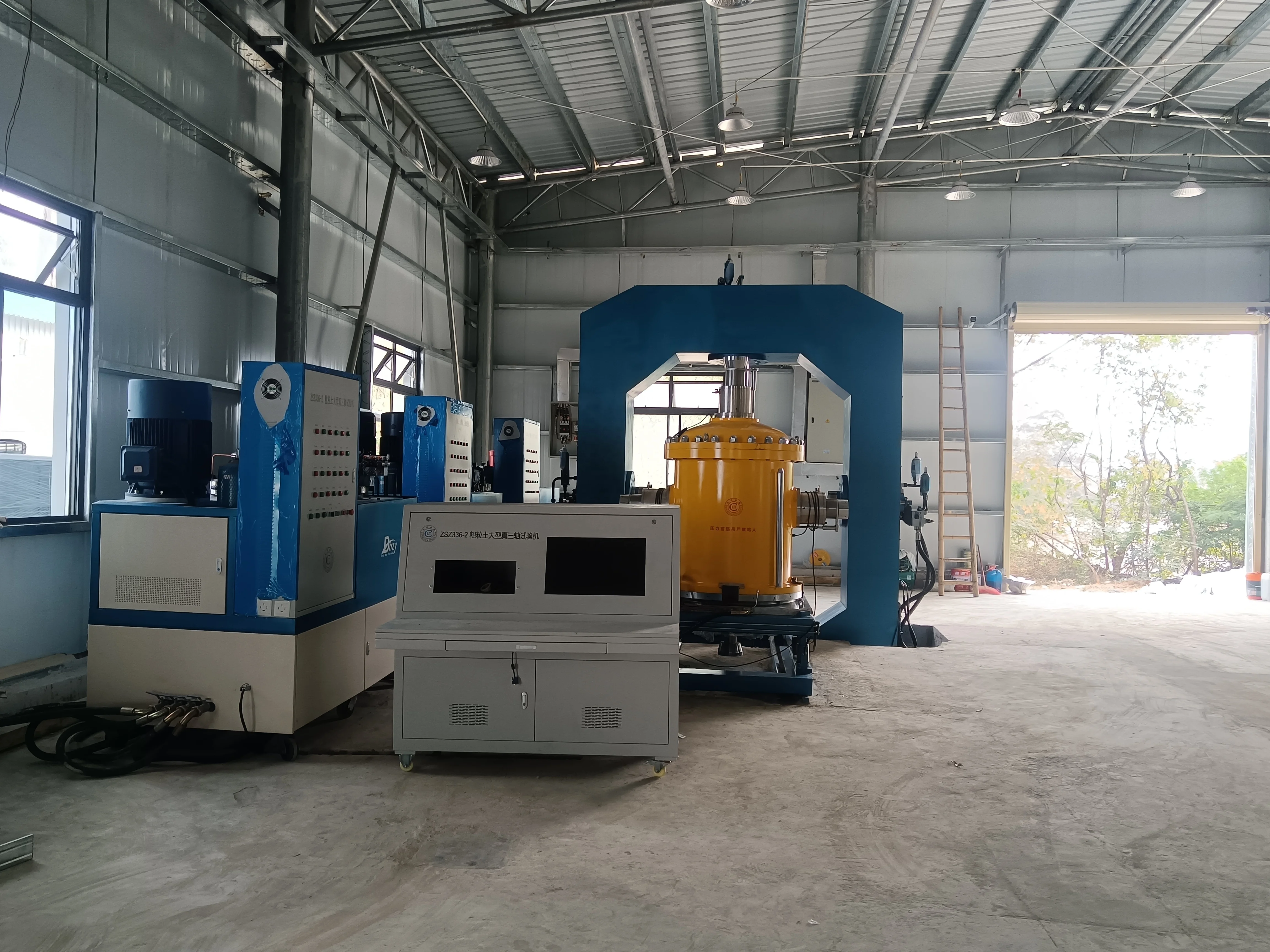 Large True Triaxial Testing Machine For Coarse Grained Soil - Buy ...