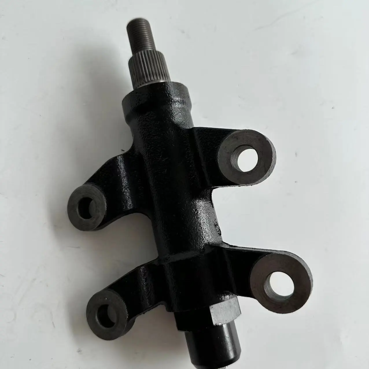 Alibaba.com: 45070-36030 Auto Steering Gear Idler Arm Bracket for ...