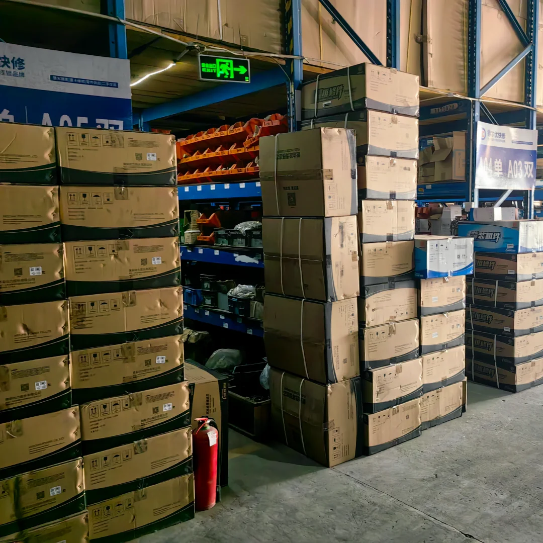 Weichai Engine Parts Diesel Engine Truck Spark Plug 1000450457 - Buy ...