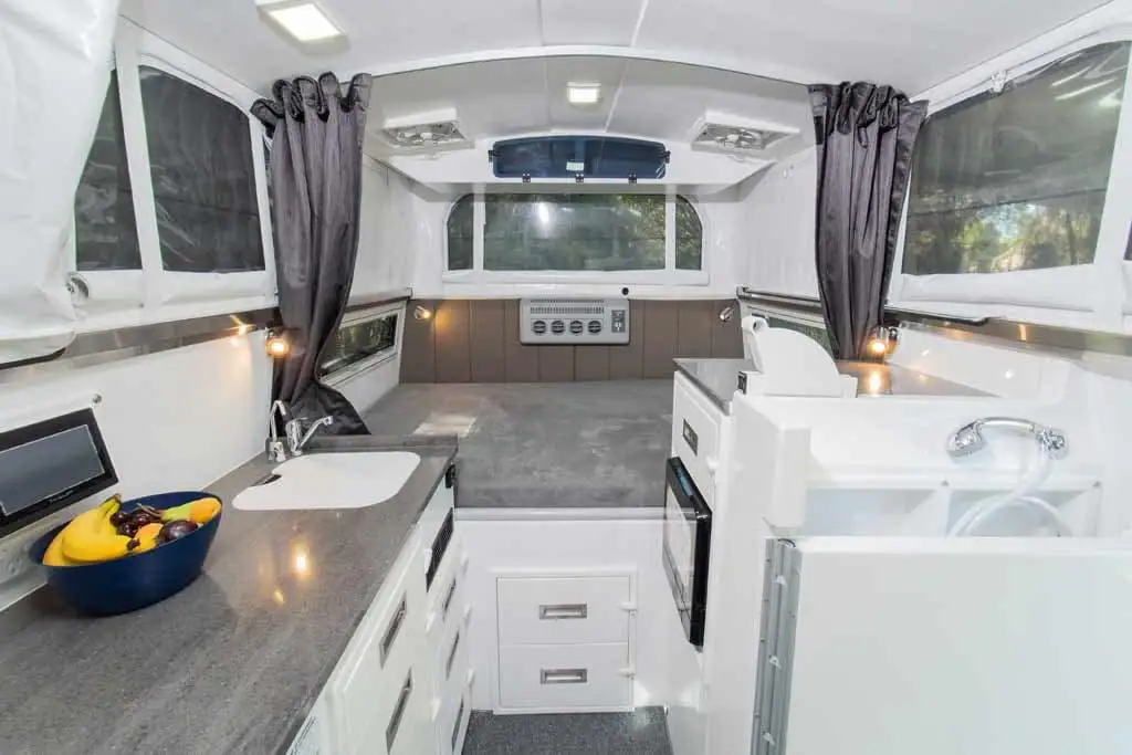Luxury off Road 4X4 Travel Motorhome Trailer Caravan