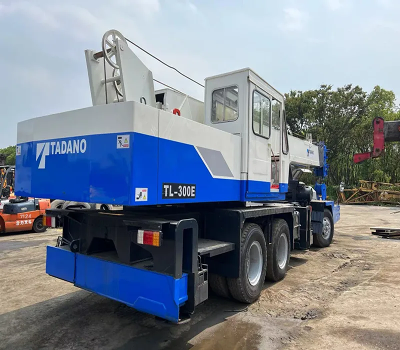 Japan Original TADANO 30 Ton TL300E Used Truck Mounted Crane