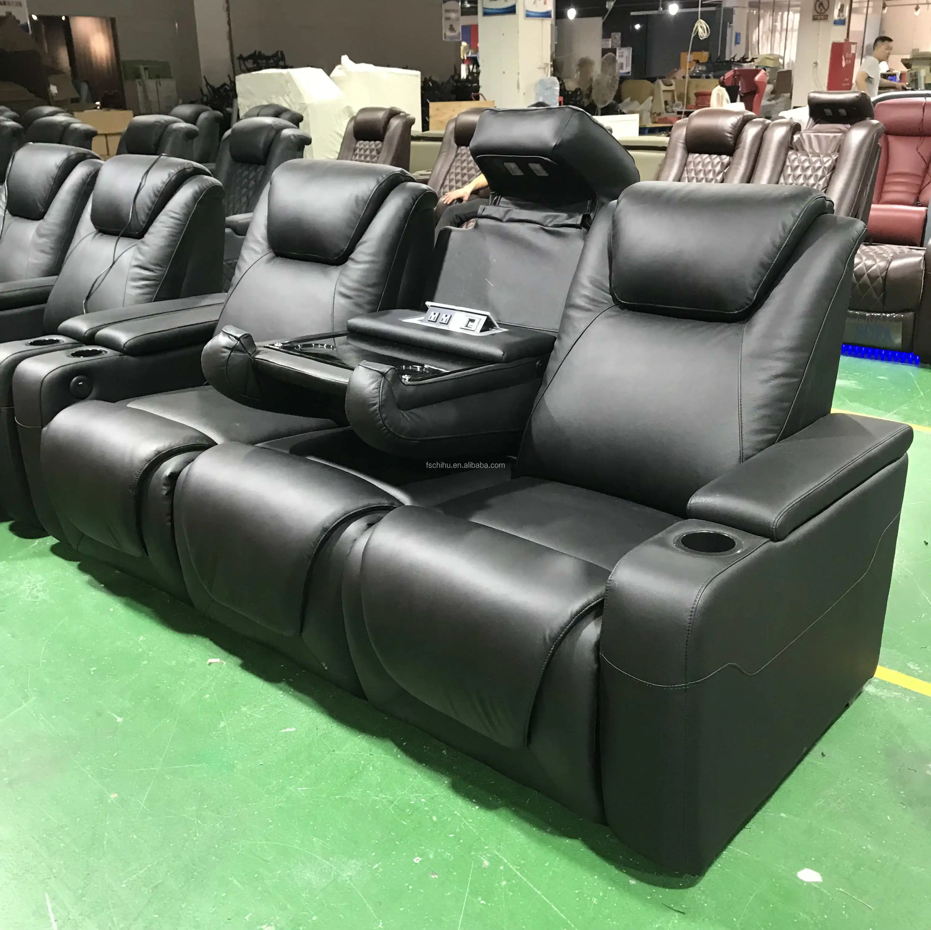 Black Home Theater Seating Electric Recliner Luxury Movie Theatre Seats ...