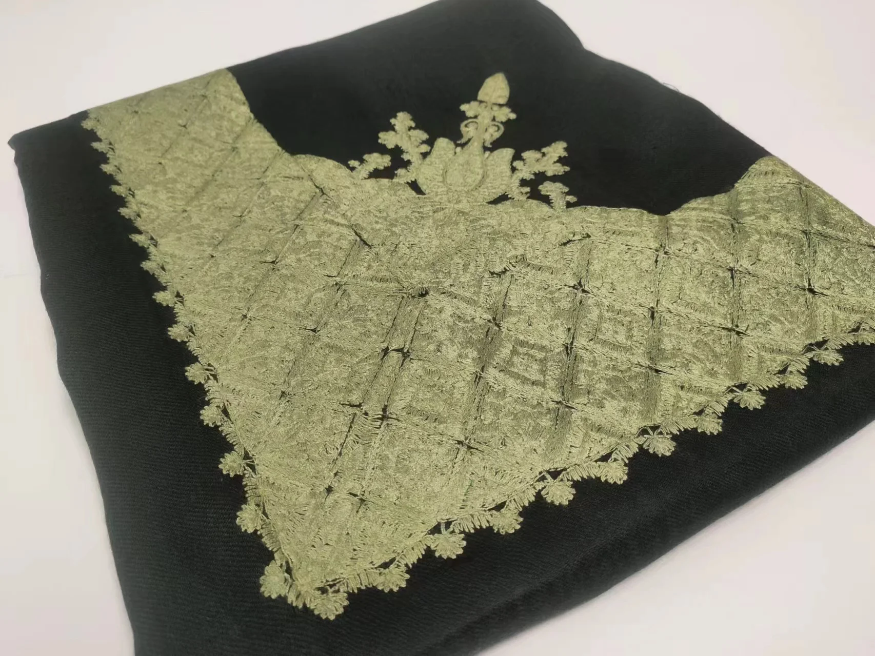 Yemeni Arab Shawl - Muslim Shemagh Wool Headscarf 55x55inch