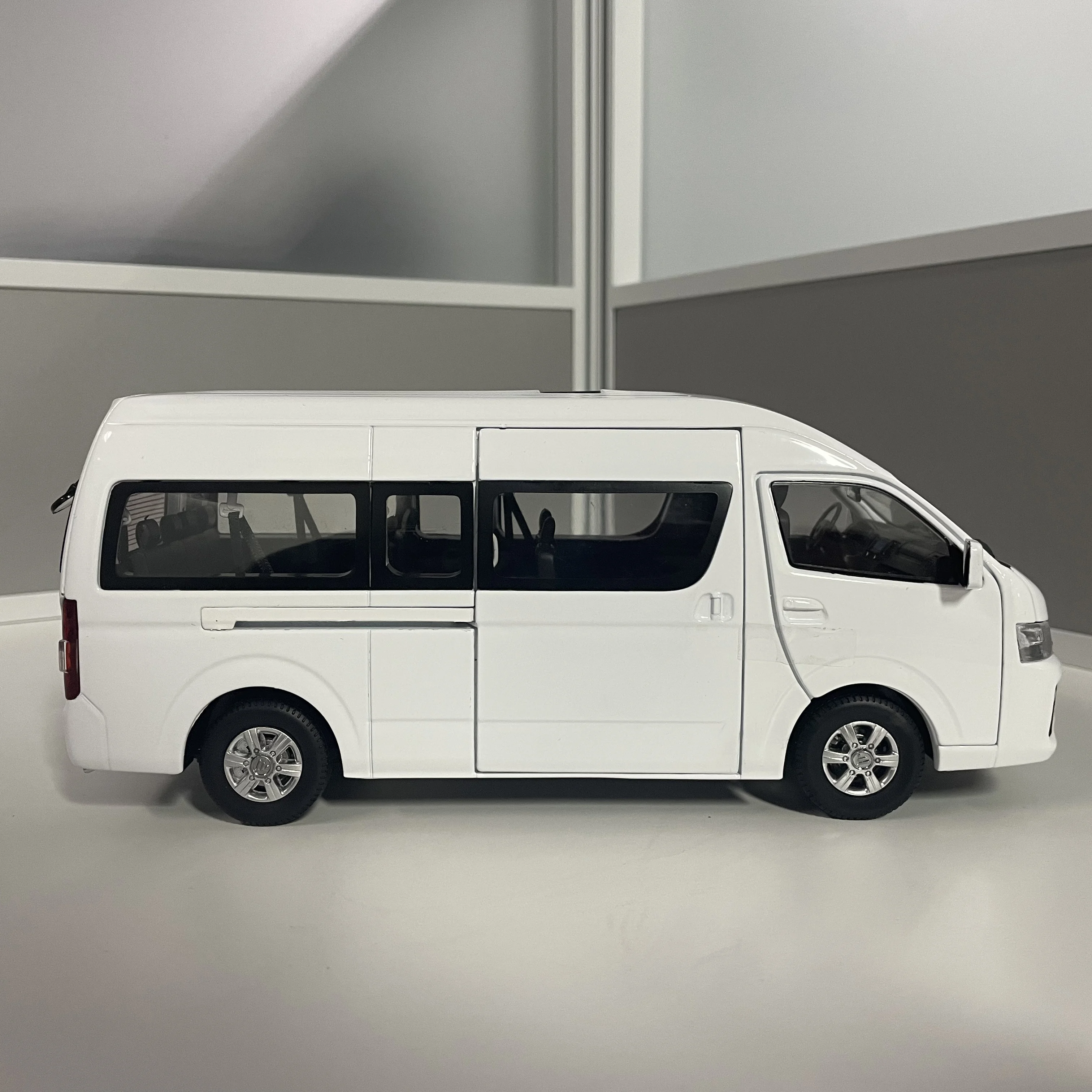 Foton View Van Scale Model Car - Perfect Promotional Gift