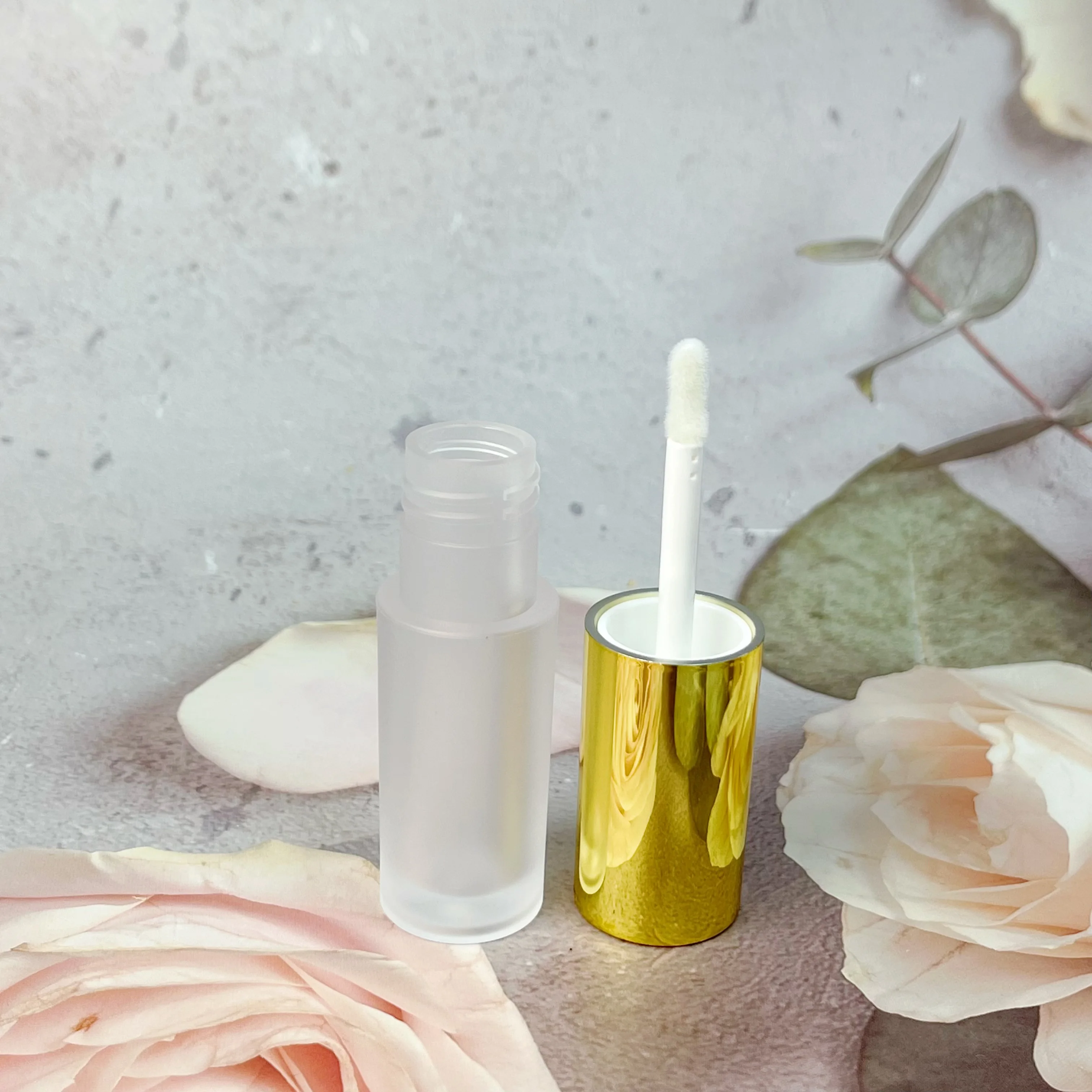 4.6ml Luxury Empty Chunky Frosted Square Gold Lip Oil Tubes Container ...