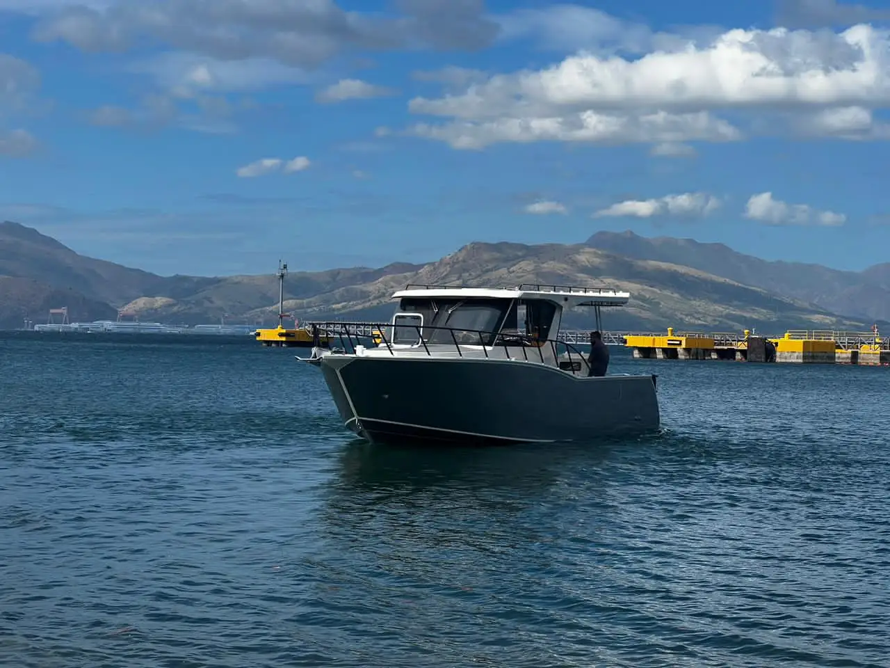 11 Meter Aluminum Boat - Luxury Fishing Yacht for Sale