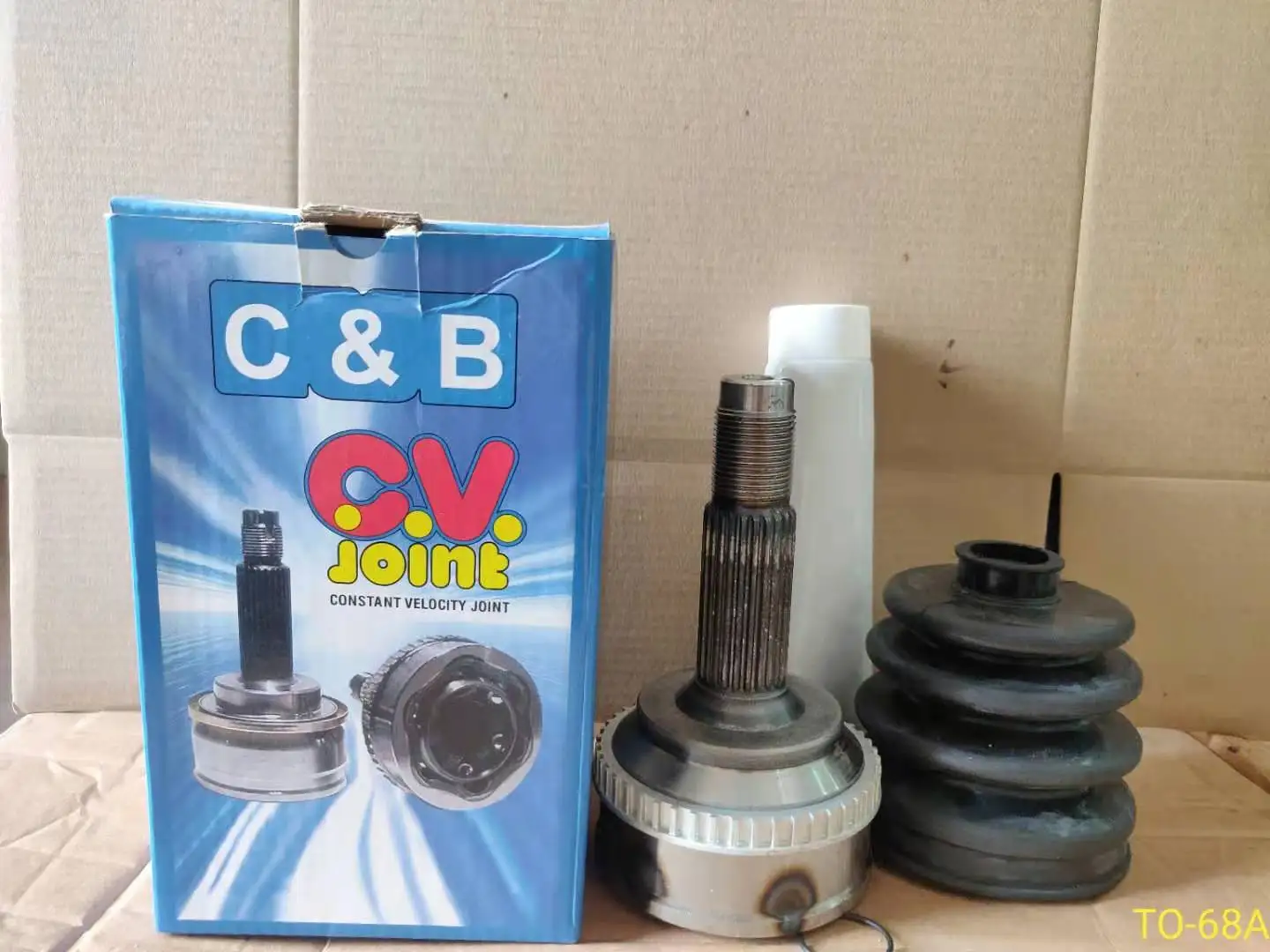 Auto Parts - C.V. Joint TO-68A for VITZ YARIS Repair