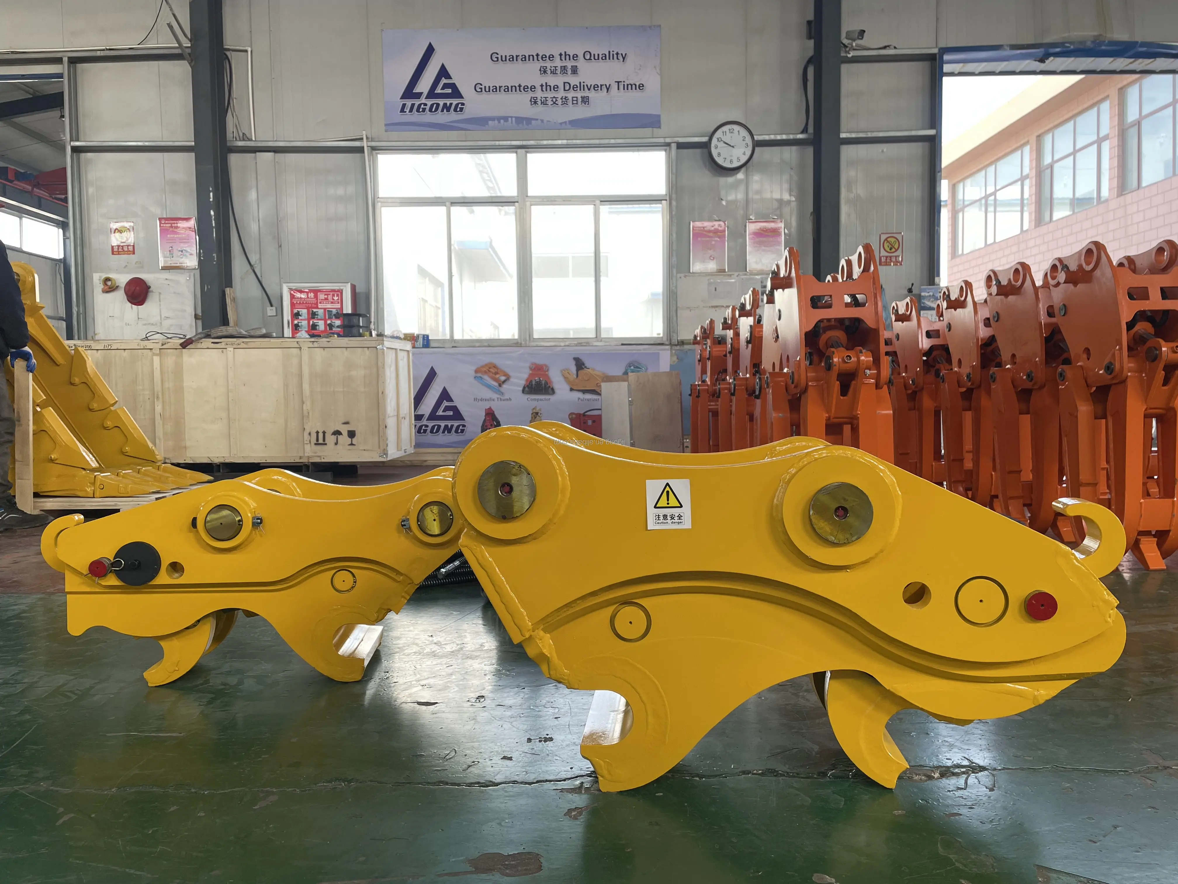 Tiltrotator Quick Hitch Coupler - 45° Hydraulic Rotation for 3.5ton ...