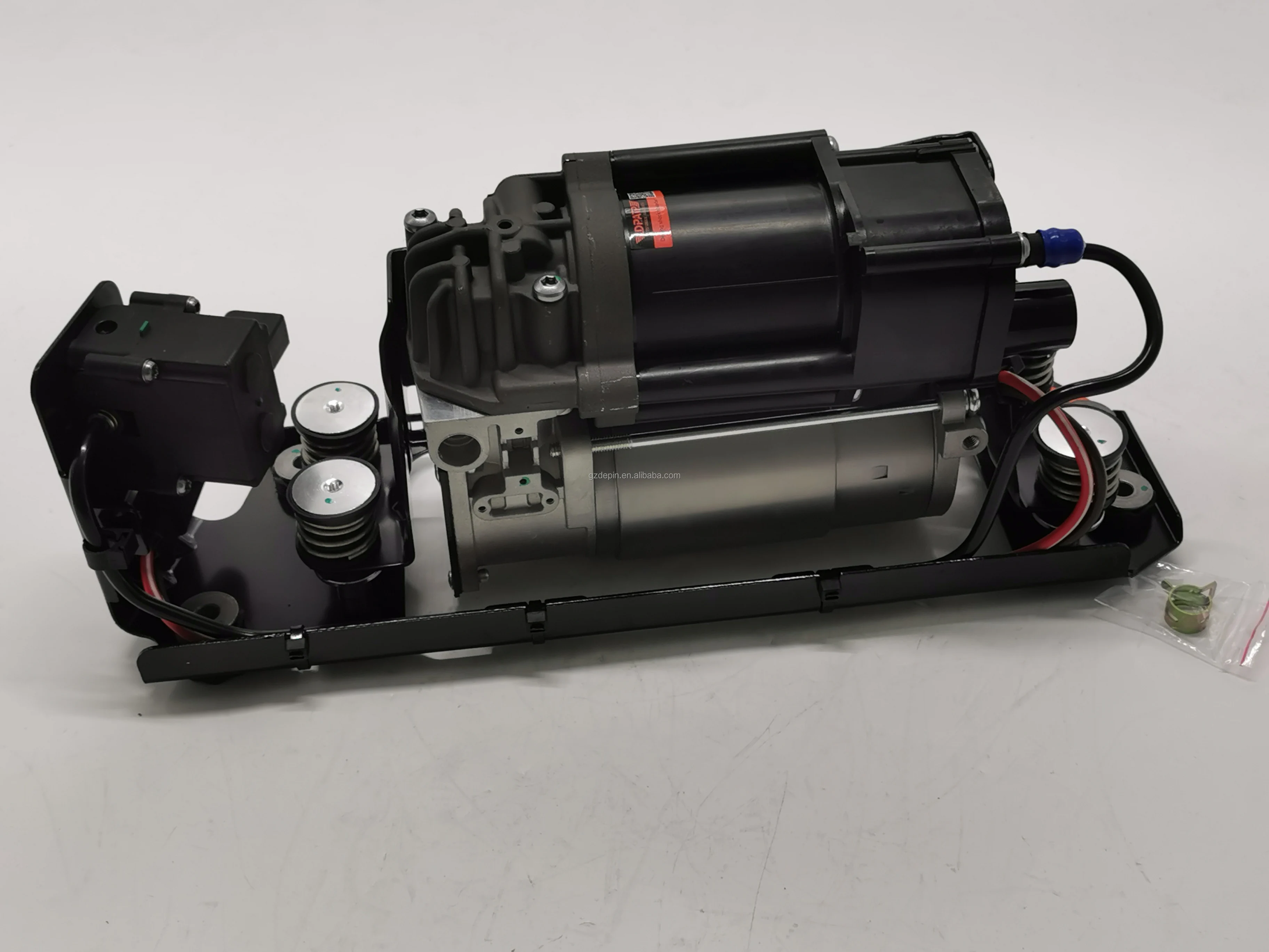 Repair Air Suspeension Compressor Air Pump Cylinder 37206875176 ...