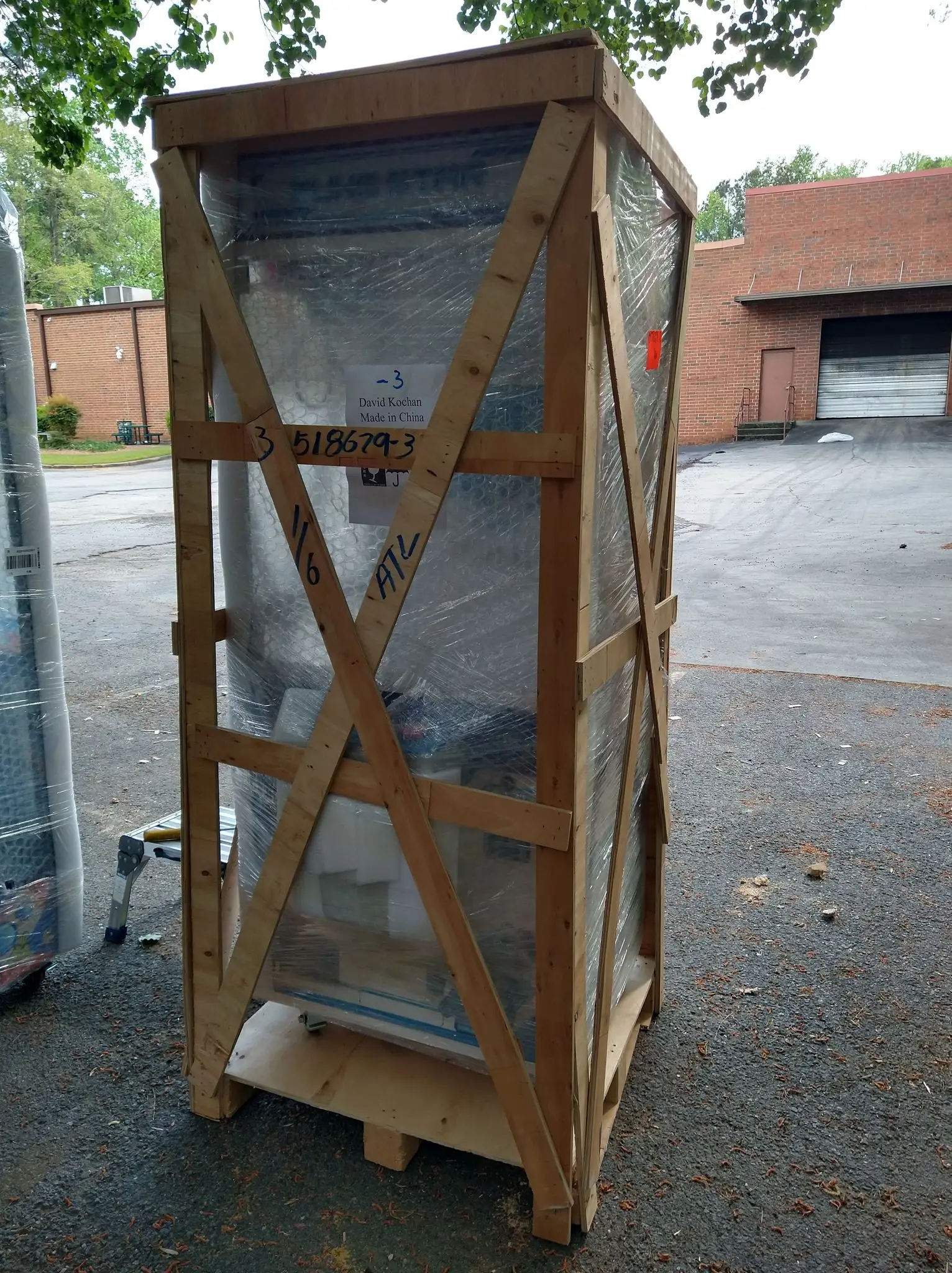 Cheap Amusement Park Coin Operated Game Machine Toy Vending Arcade Claw ...