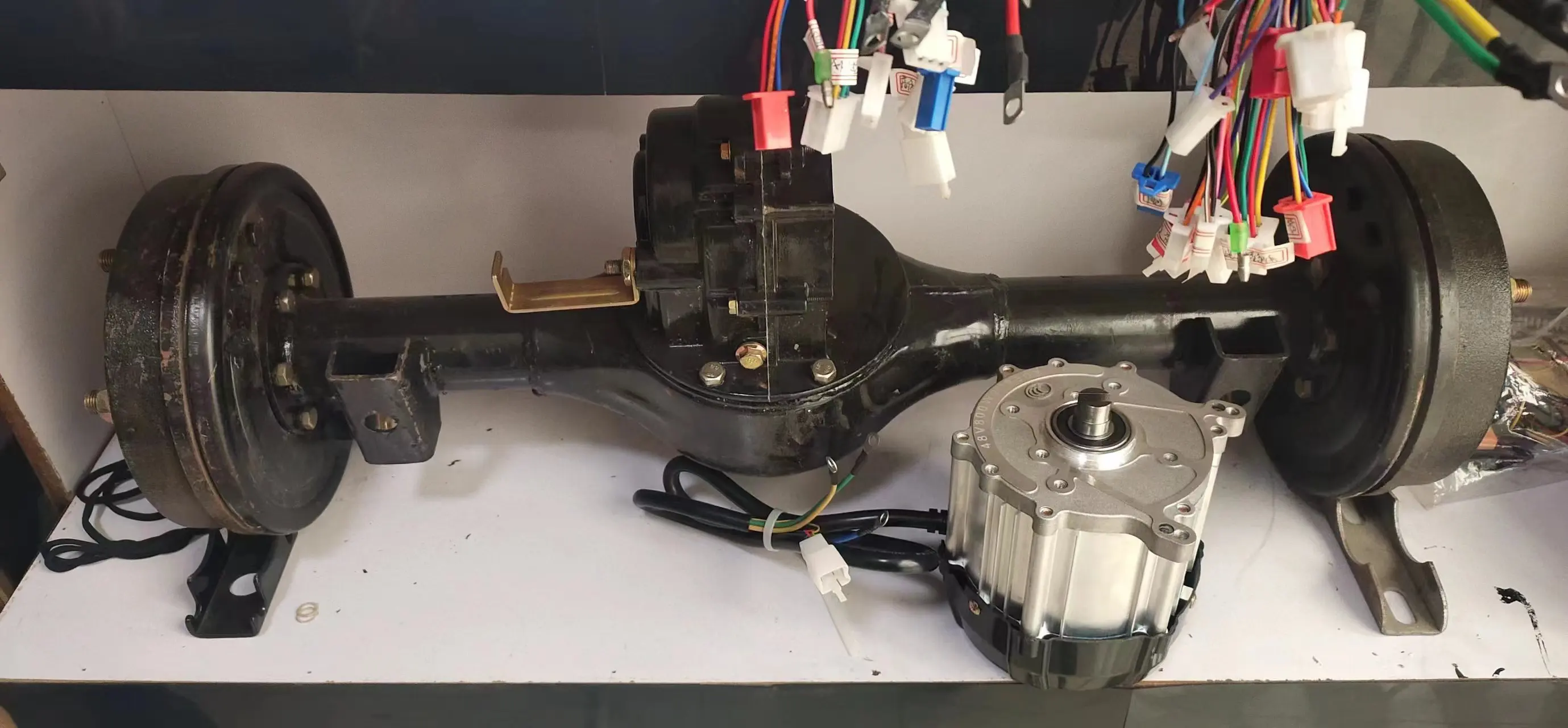Customizable Four-Wheel Electric Vehicle Axle Motor Kits