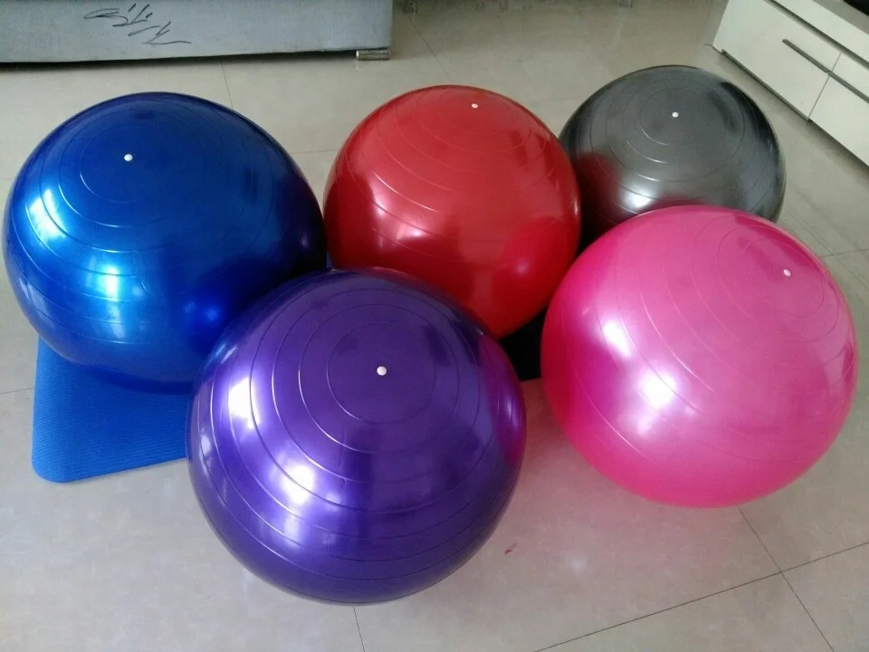 Custom Black PVC Yoga Balls - Eco-Friendly Fitness Gear