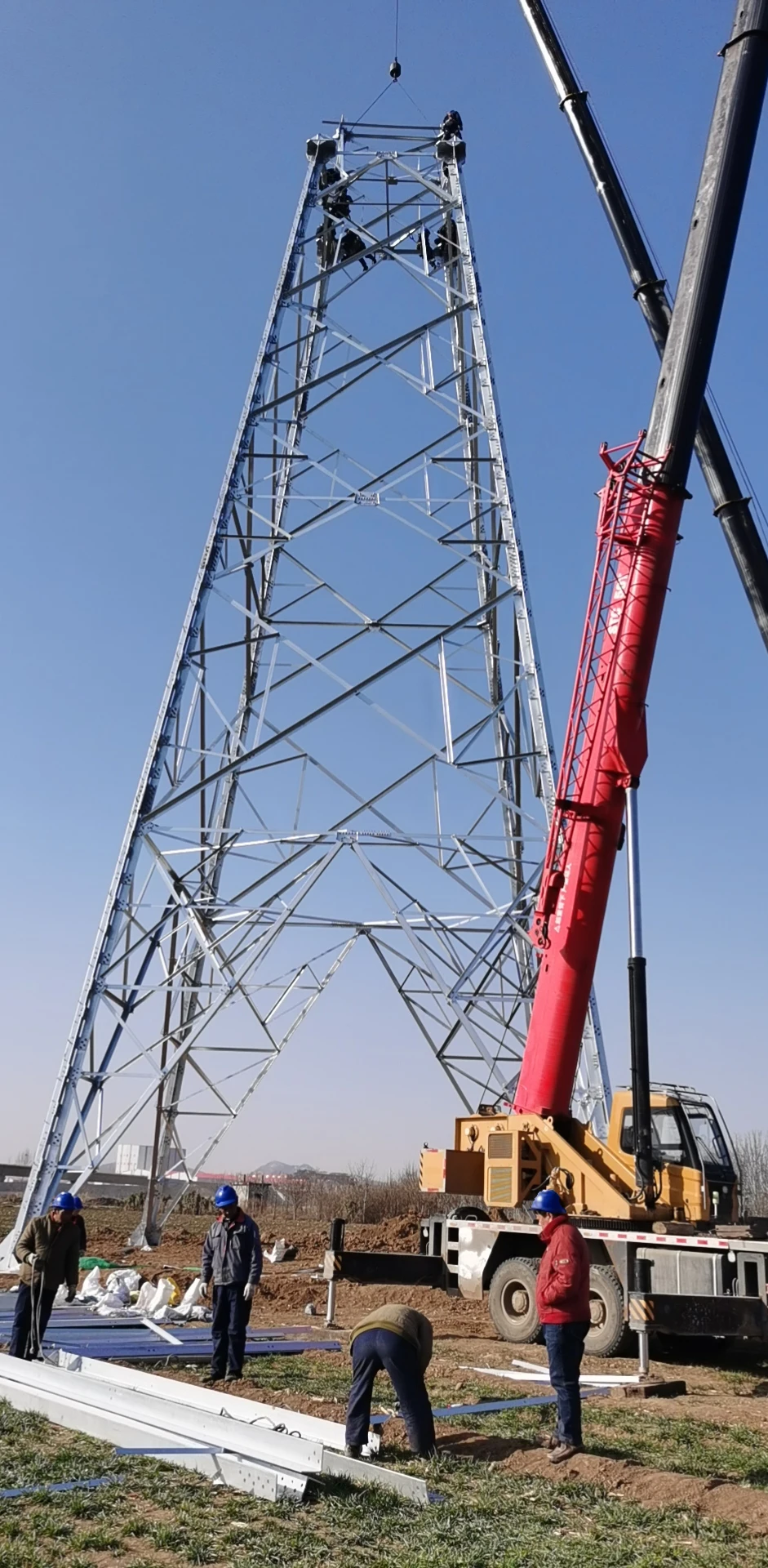 4-leg Electric Pylon Angular Lattice Suppliers Distribution ...