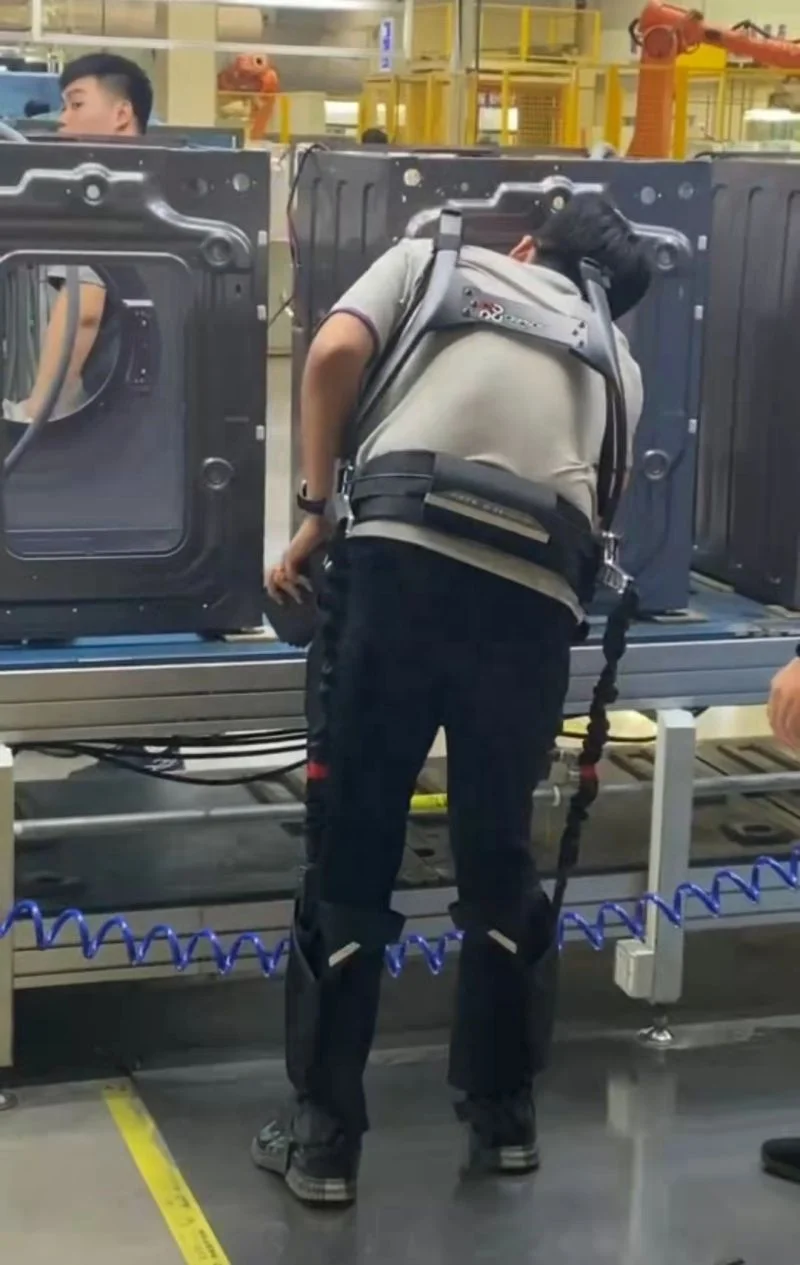 Hot Sale Strong Support Exoskeleton Robot for Work & Relief Pressure ...