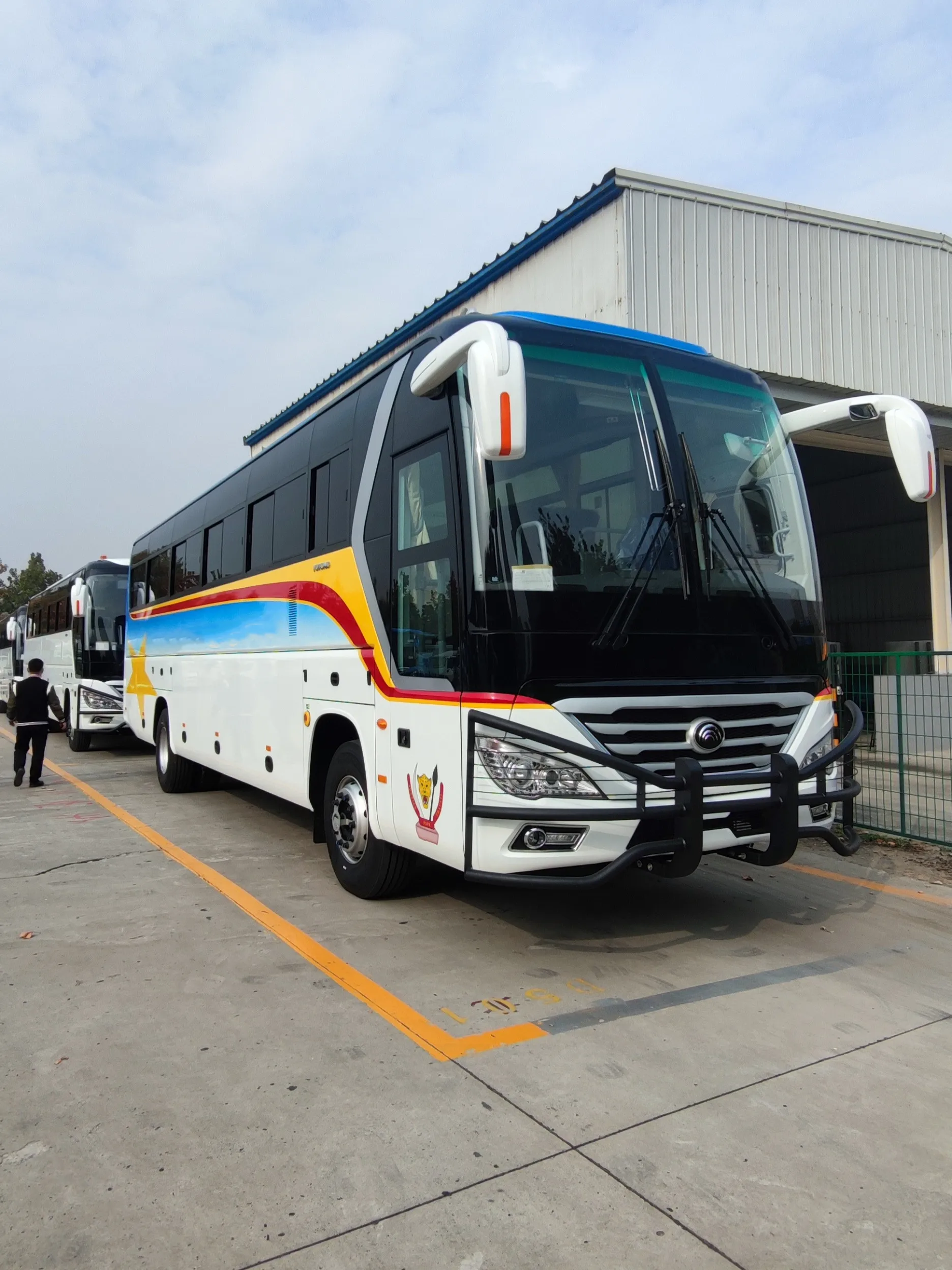 65 Passenger Seats Zk6120d1 Luxury Coach Bus With Usb Connecting Port ...