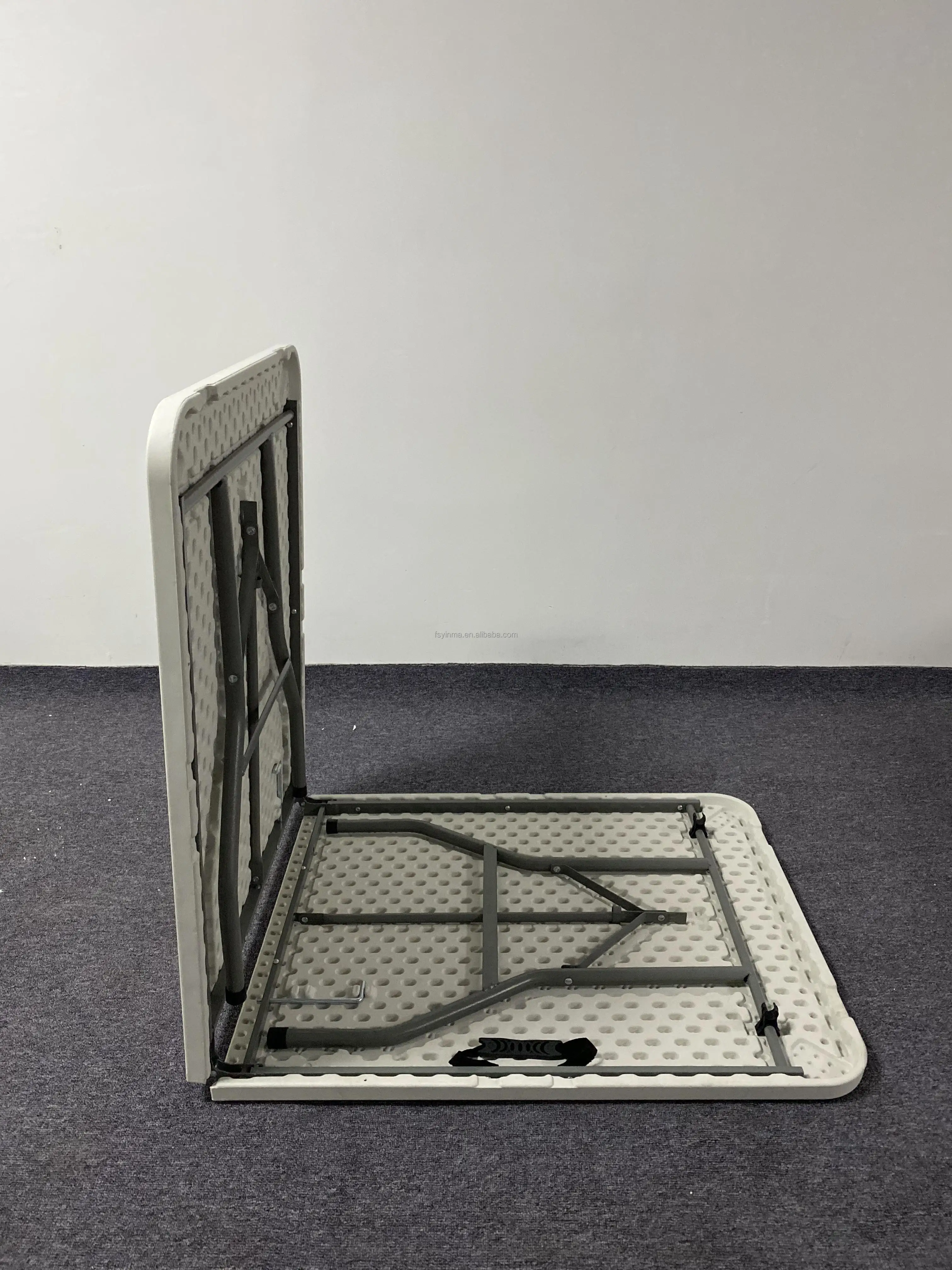 Wholesale HDPE Plastic Folding Table - Perfect for Events