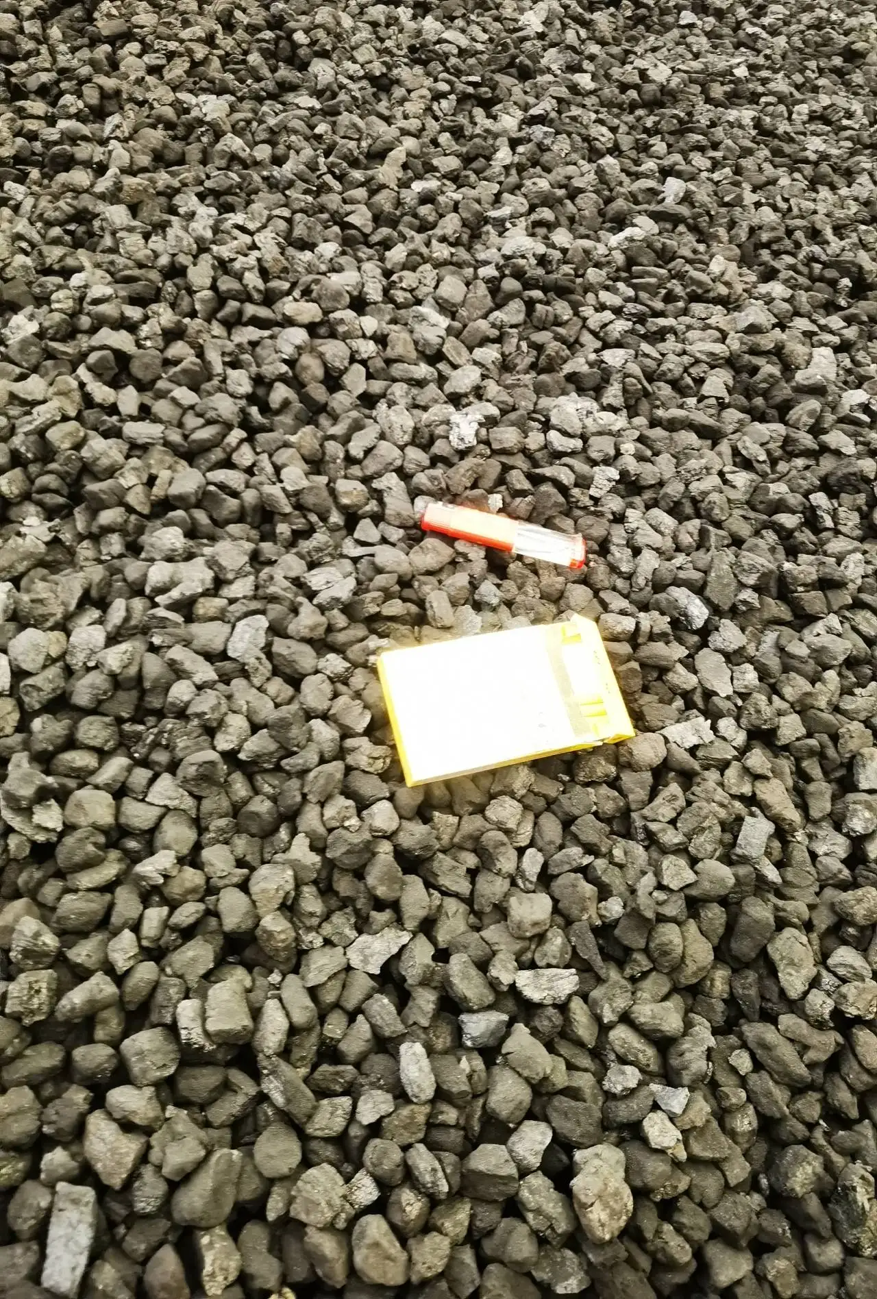 Semi Coke - Buy Semi-coke For Ferroalloy Factory,Lam Coke,Gangda Coke ...