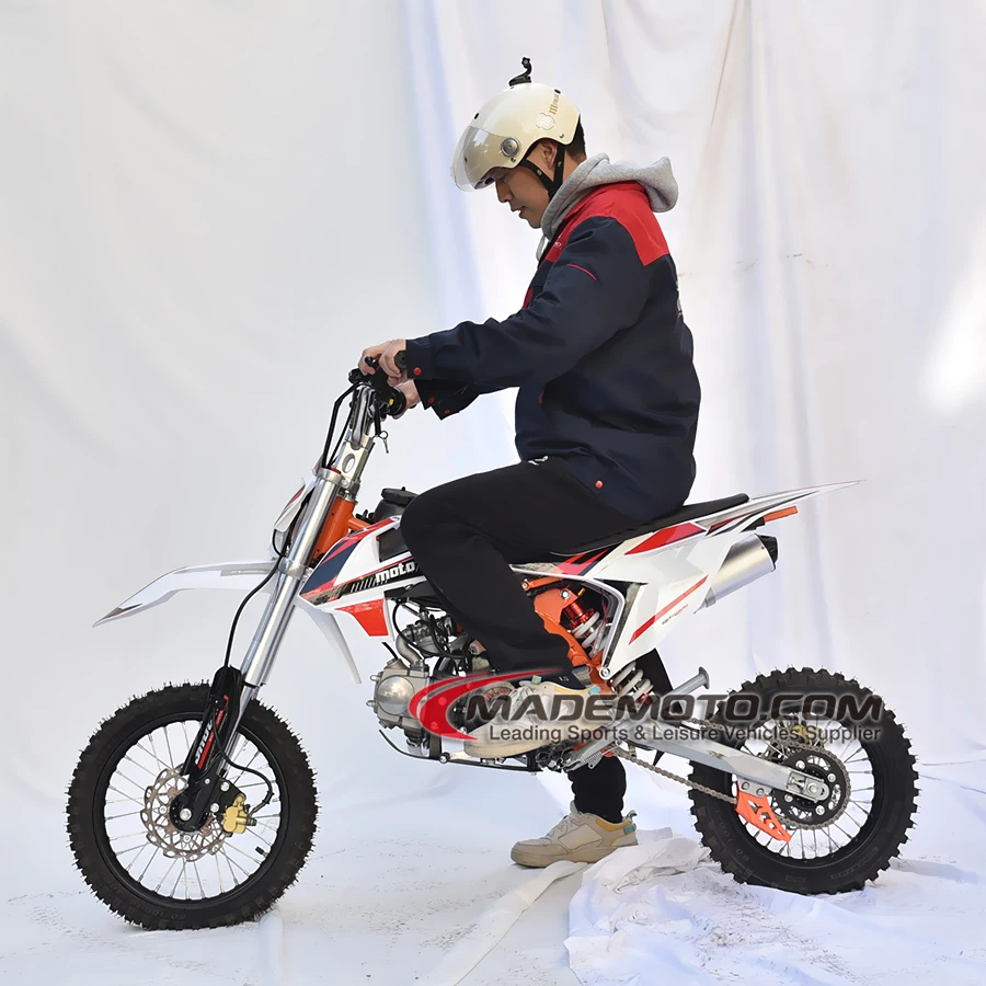125cc Adventure Motorcycle with Dayang Engine 110cc 4 Stroke