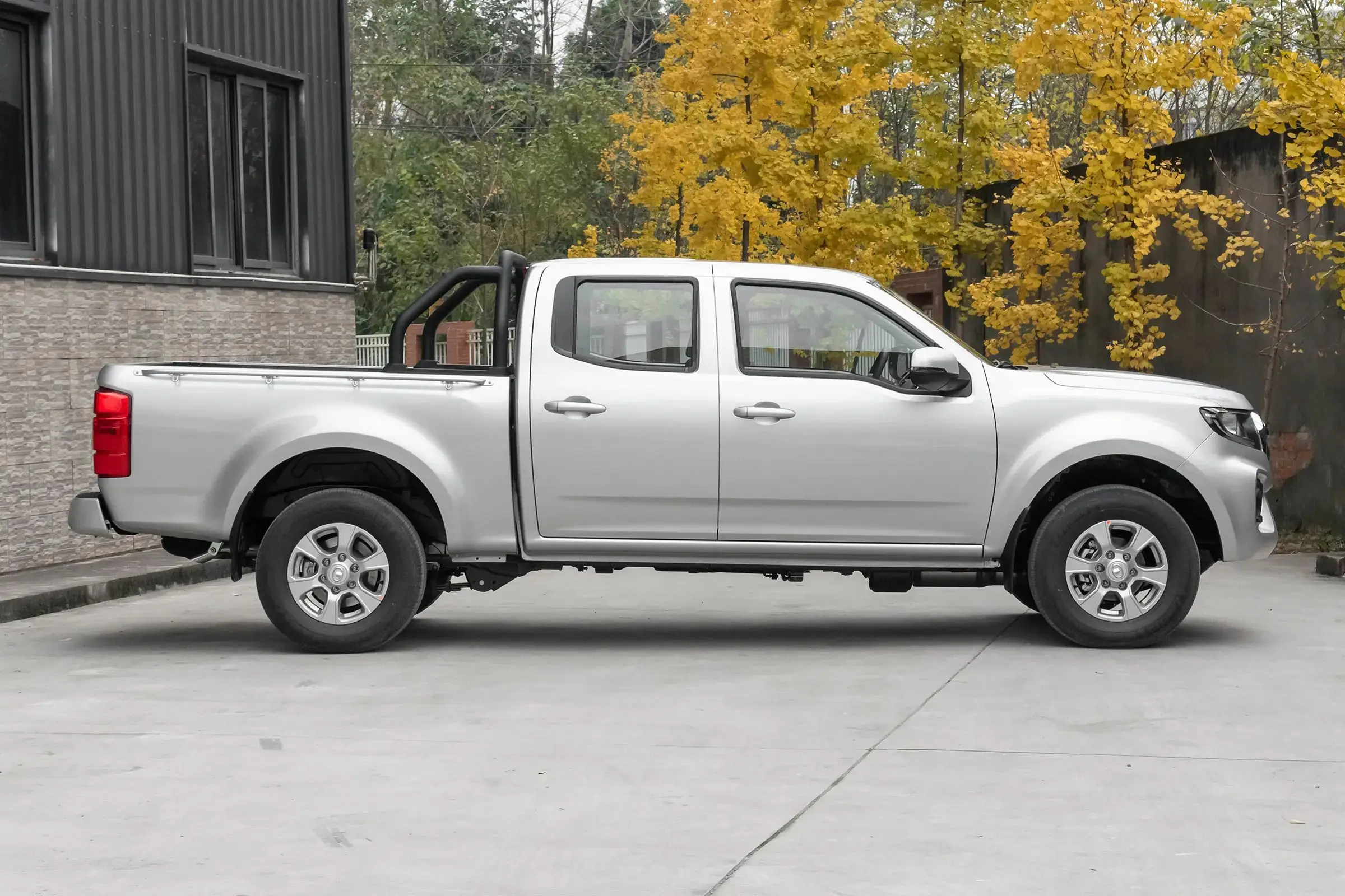 Gwm Great Wall Wingle 7 Pick Up Chinese Pickup Truck New Cars Petrol ...