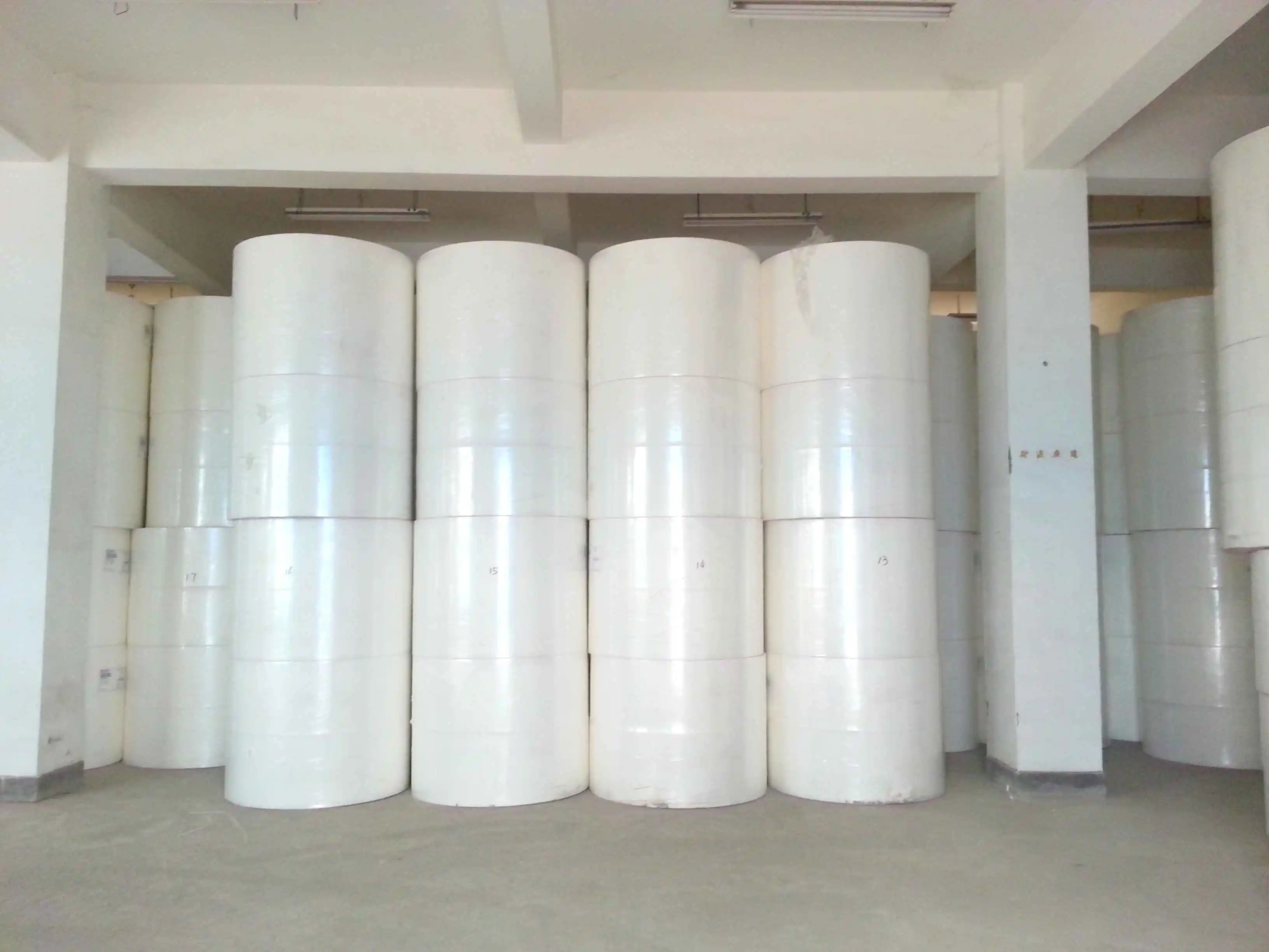 Wholesale Virgin Untreated Fluff Pulp High-quality Production Material ...