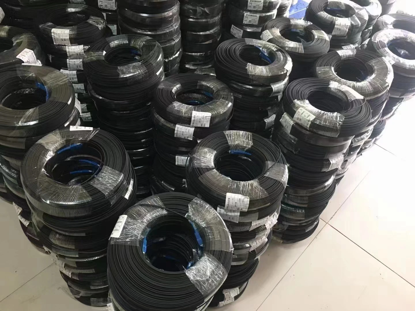 1core Ftth Fiber Optic Drop Cable Patch Cord 150m 2m Fttp Secure Jumper ...