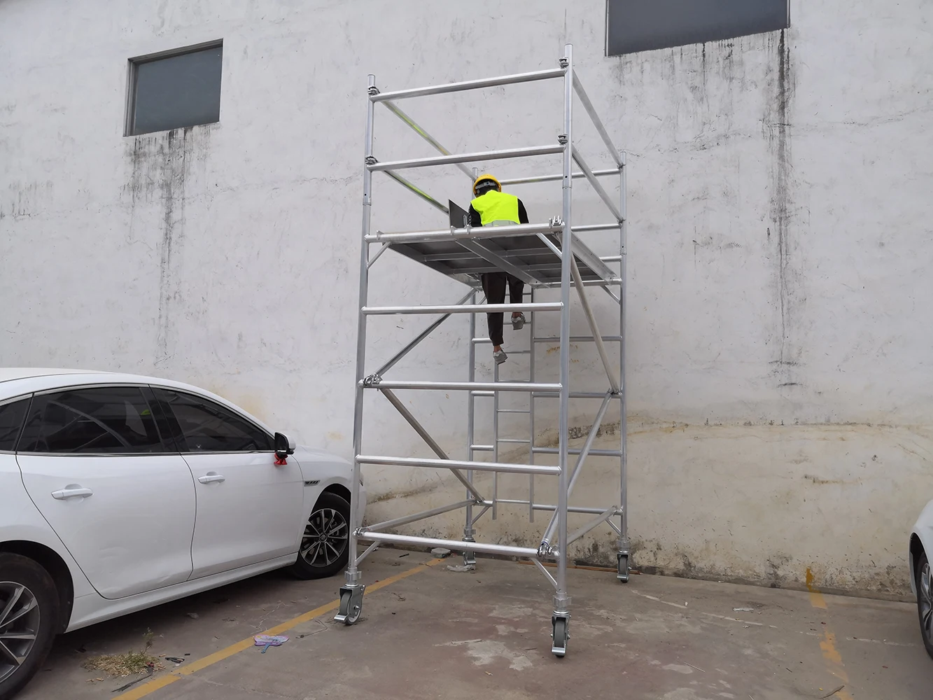 Mini Folding Portable Cheap Scaffolding Aluminium Telescopic Ladders ...