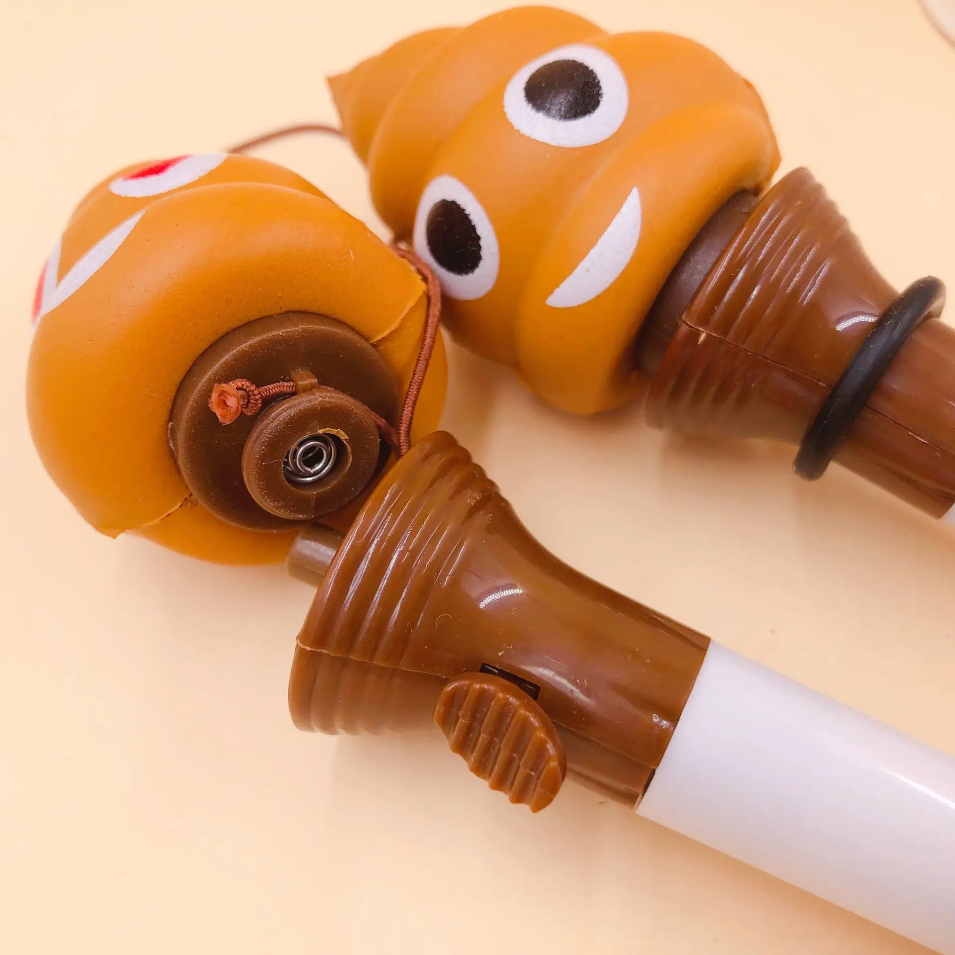 Funny Expression Poop Bouncing Ballpoint Pen Decompression Funnny and ...