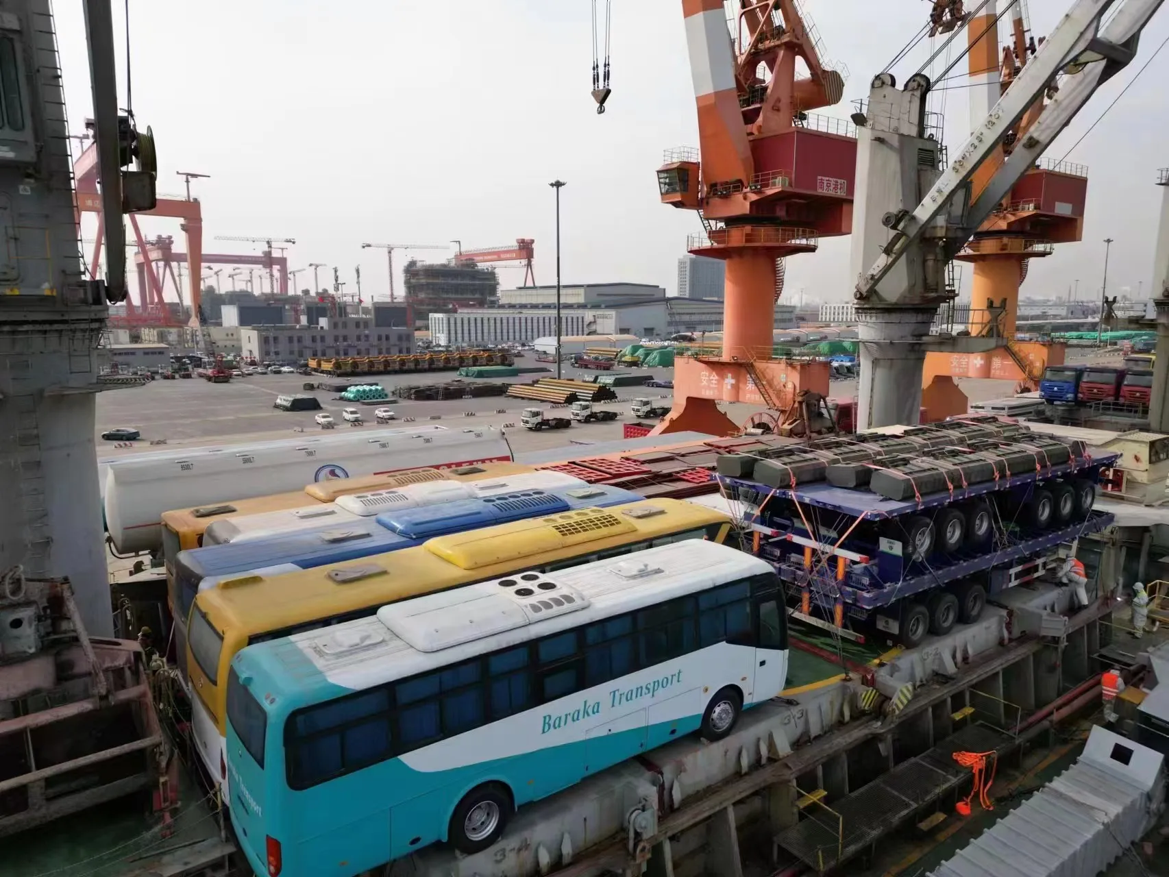 2023 Byd Yangwan Yang Vang U8 New Off-road Jeep Byd Yangwang U8 Electric Car 4x4 Byd Yangwuang ...