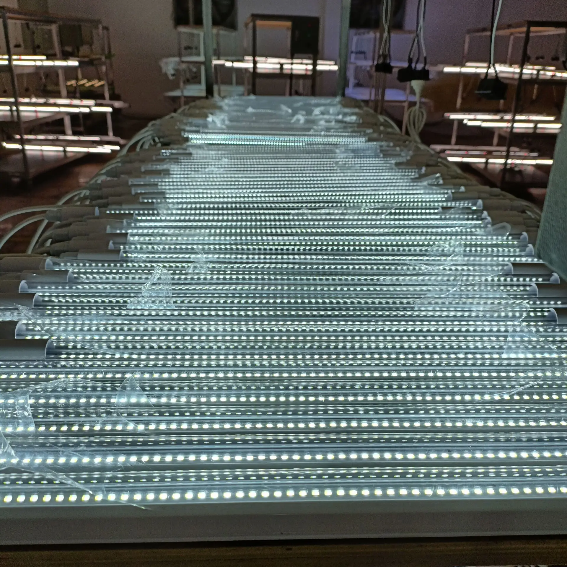 High Efficiency Hongyi 18w 25w 6500k/9000k Clone Led Grow Light Daisy ...