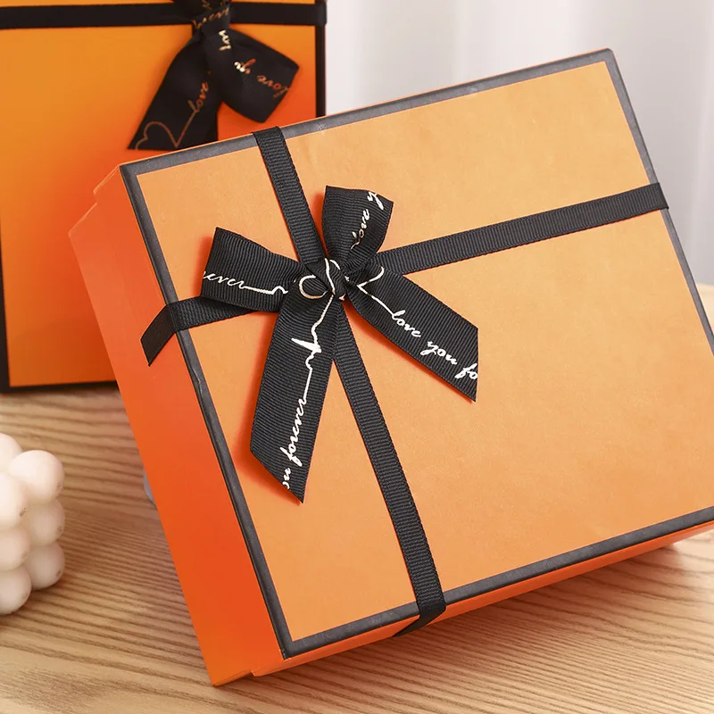 Brand Logo Top Selling Packaging Boxes - Custom Print