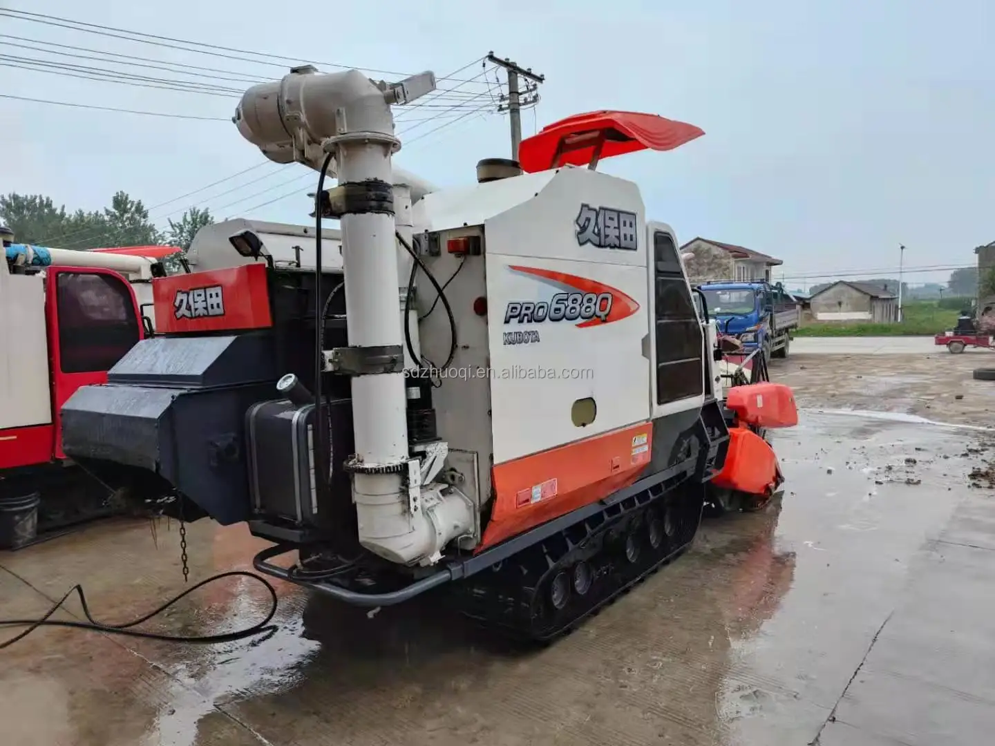 Japanese Famous Brand Combine Harvester - Buy Rice Harvesting Machine ...