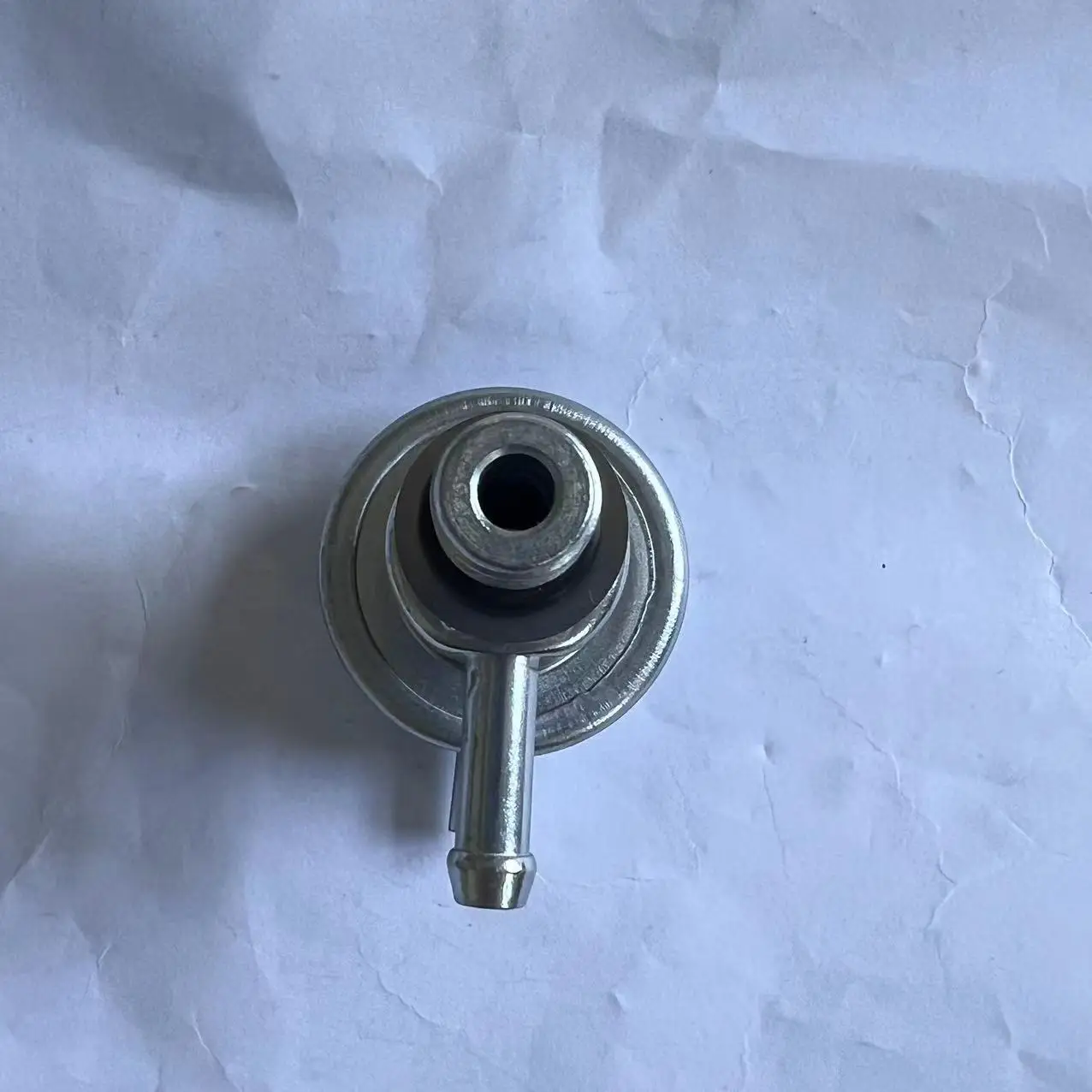 Fuel Pressure Regulator for Lexus Honda - Reliable Performance